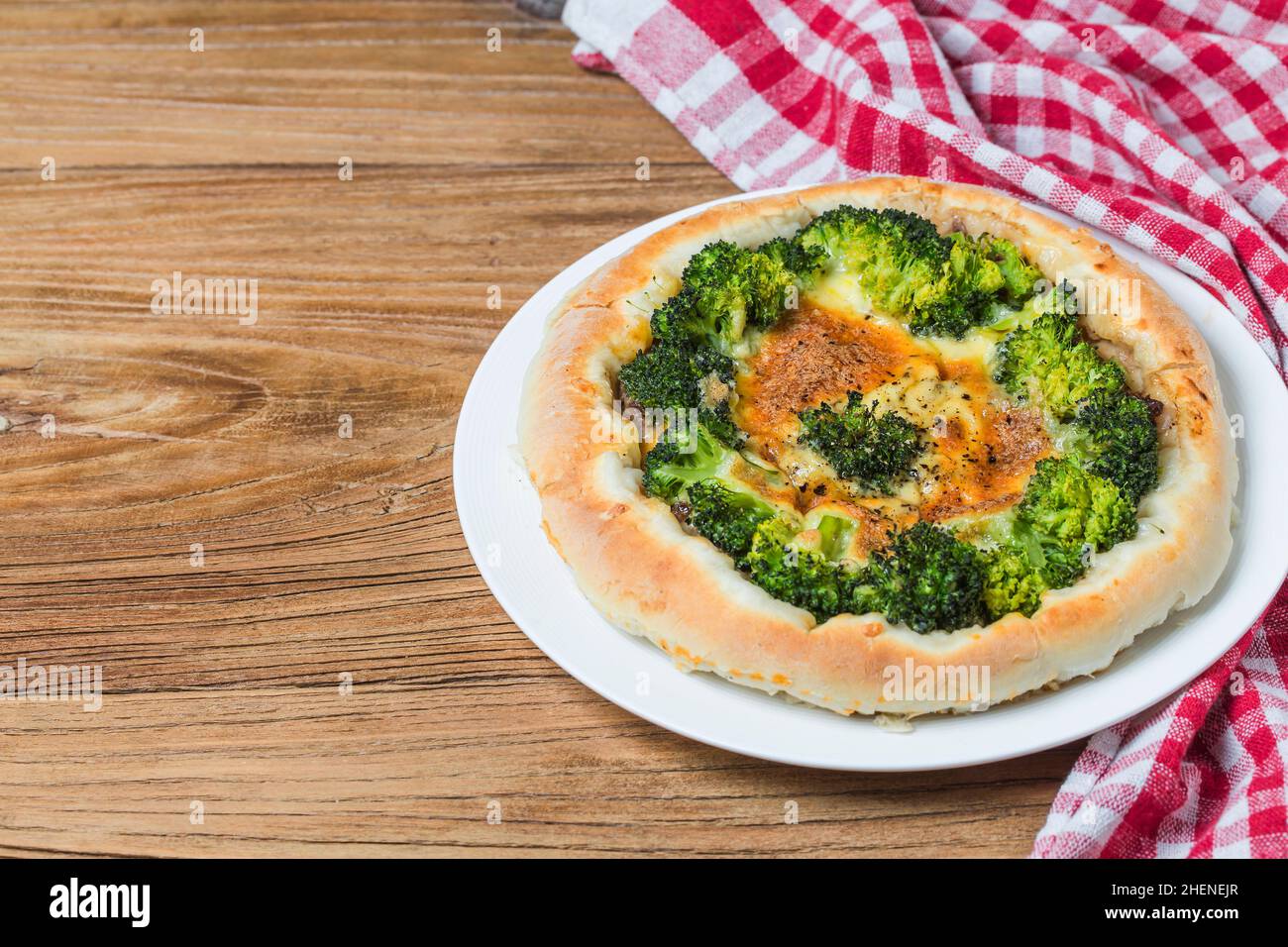 Sea broccoli pizza Stock Photo - Alamy