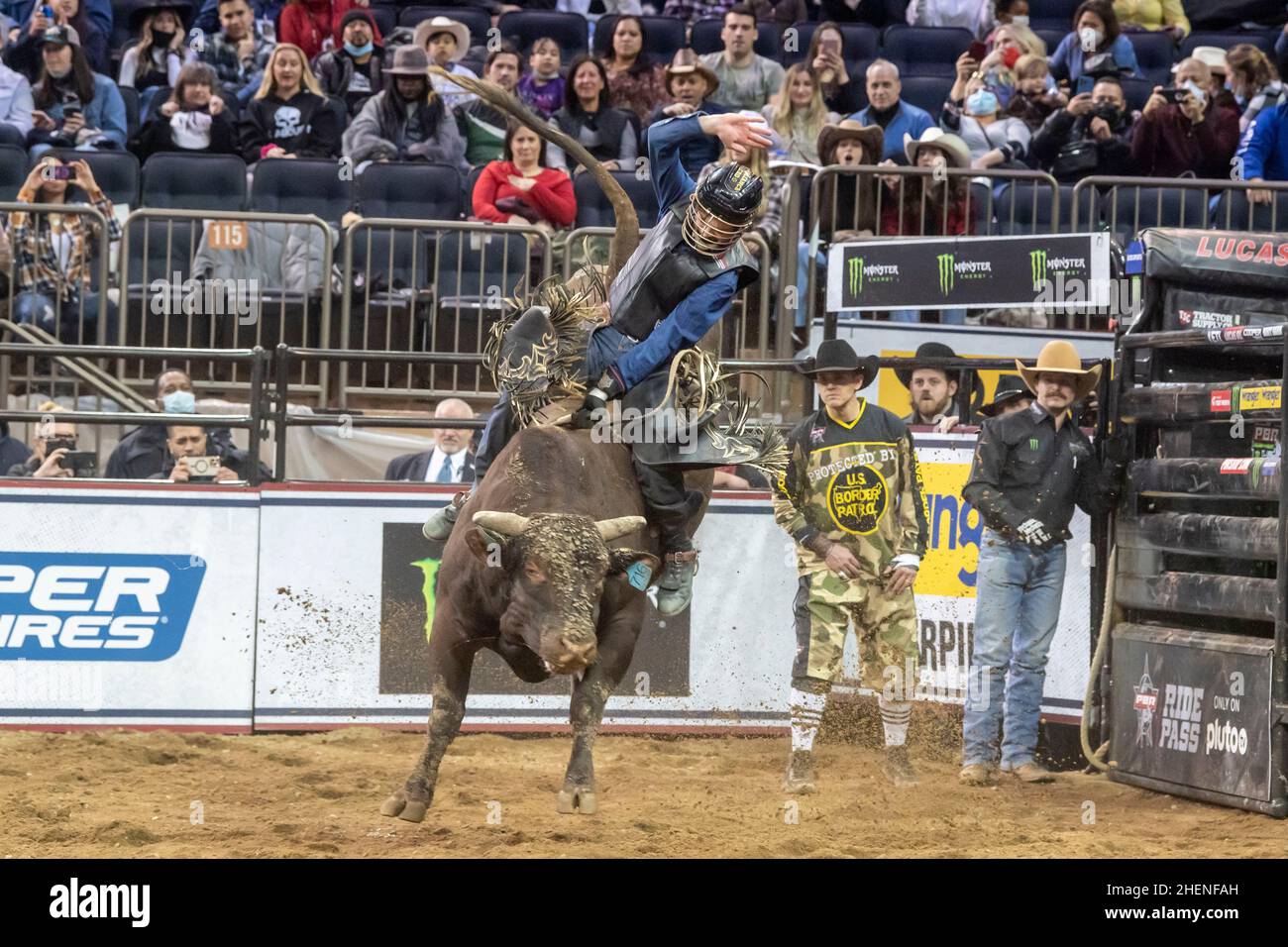 NEW YORK, NY - JANUARY 08: Kyler Oliver rides Outlaw during the ...