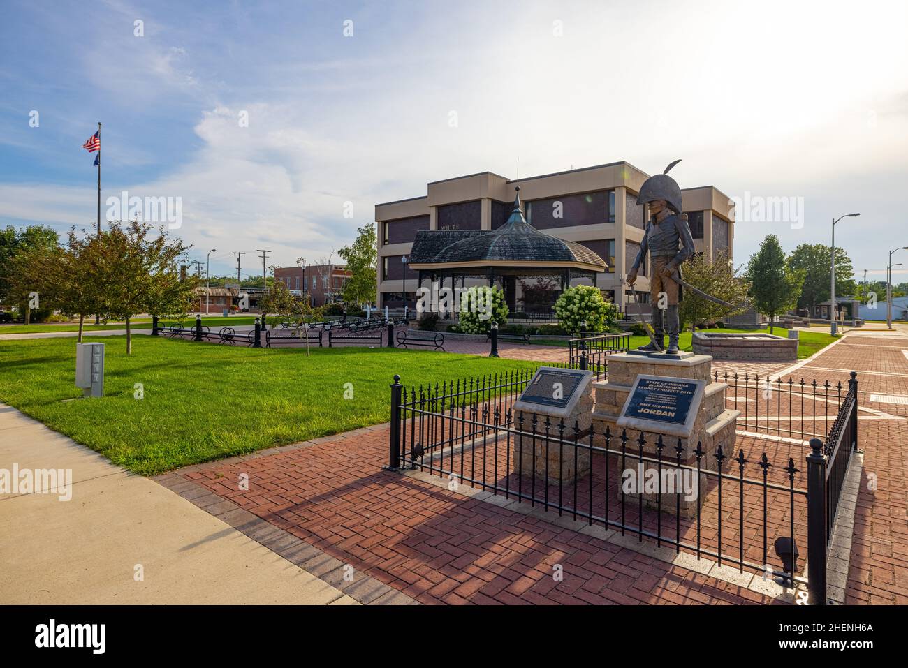 Col isaac white hi-res stock photography and images - Alamy