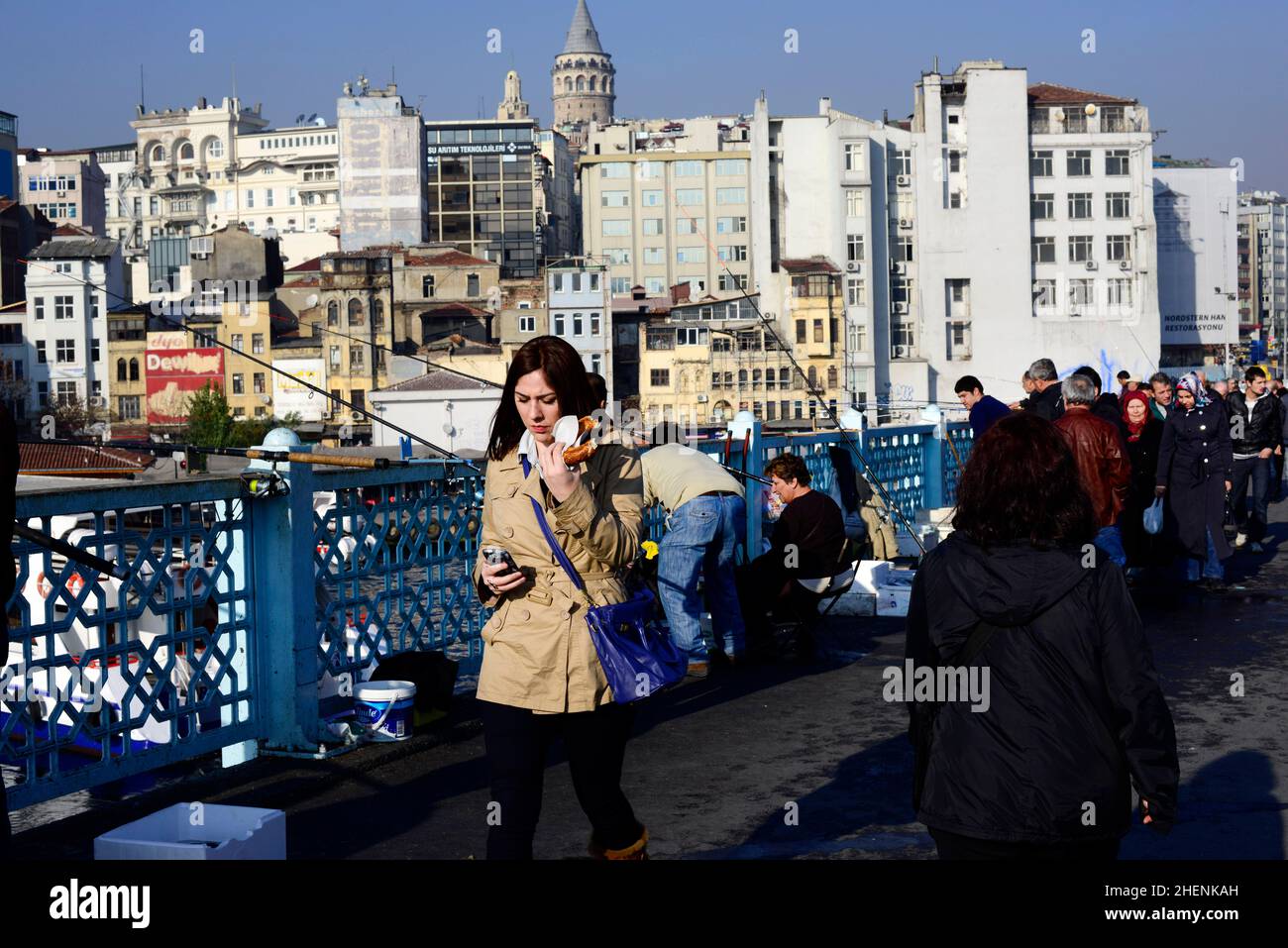 Walking on the Galata bridge in Istanbul, Turkey Stock Photo - Alamy