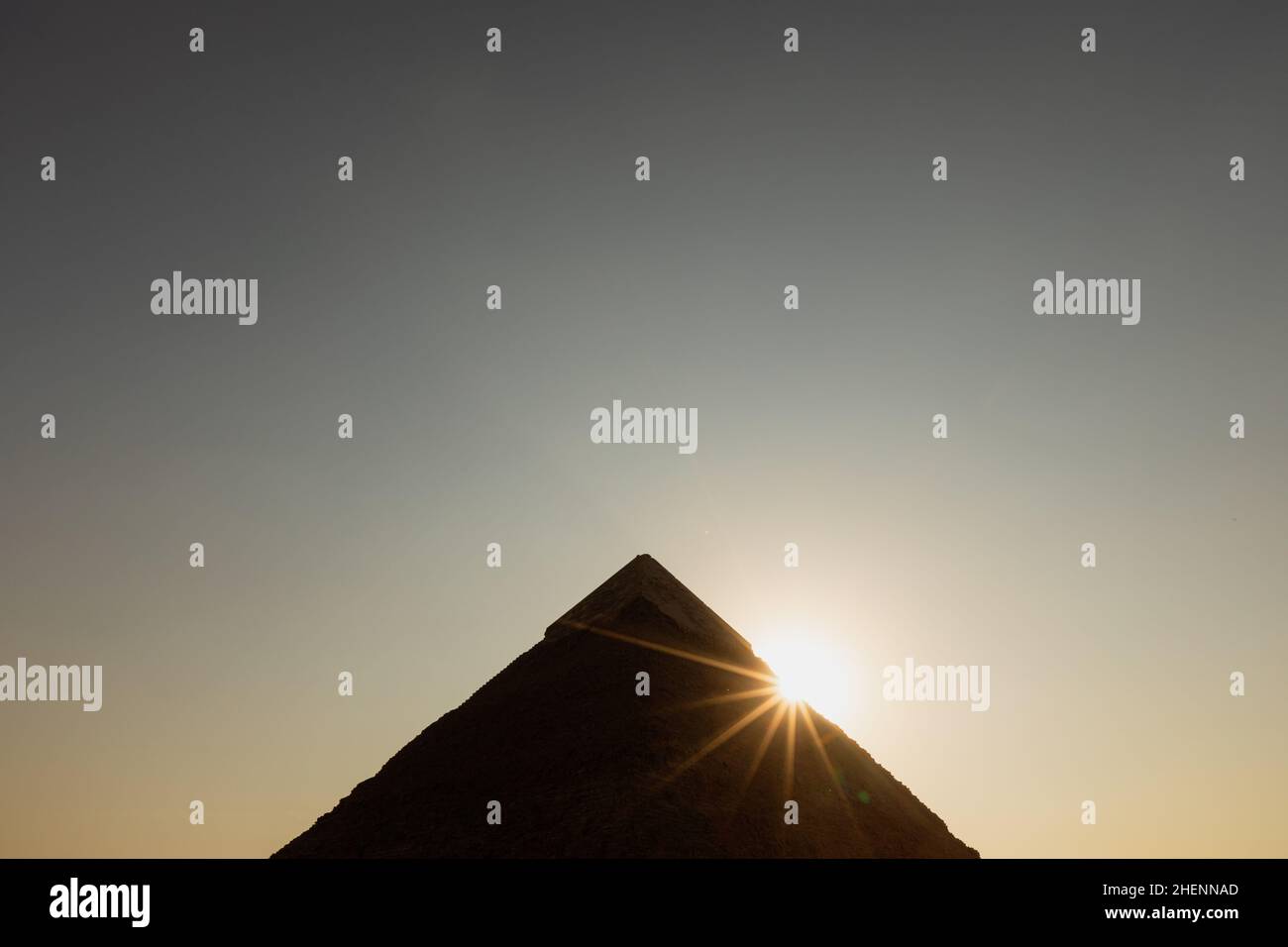Sunset over pyramids giza egypt hi-res stock photography and images - Alamy