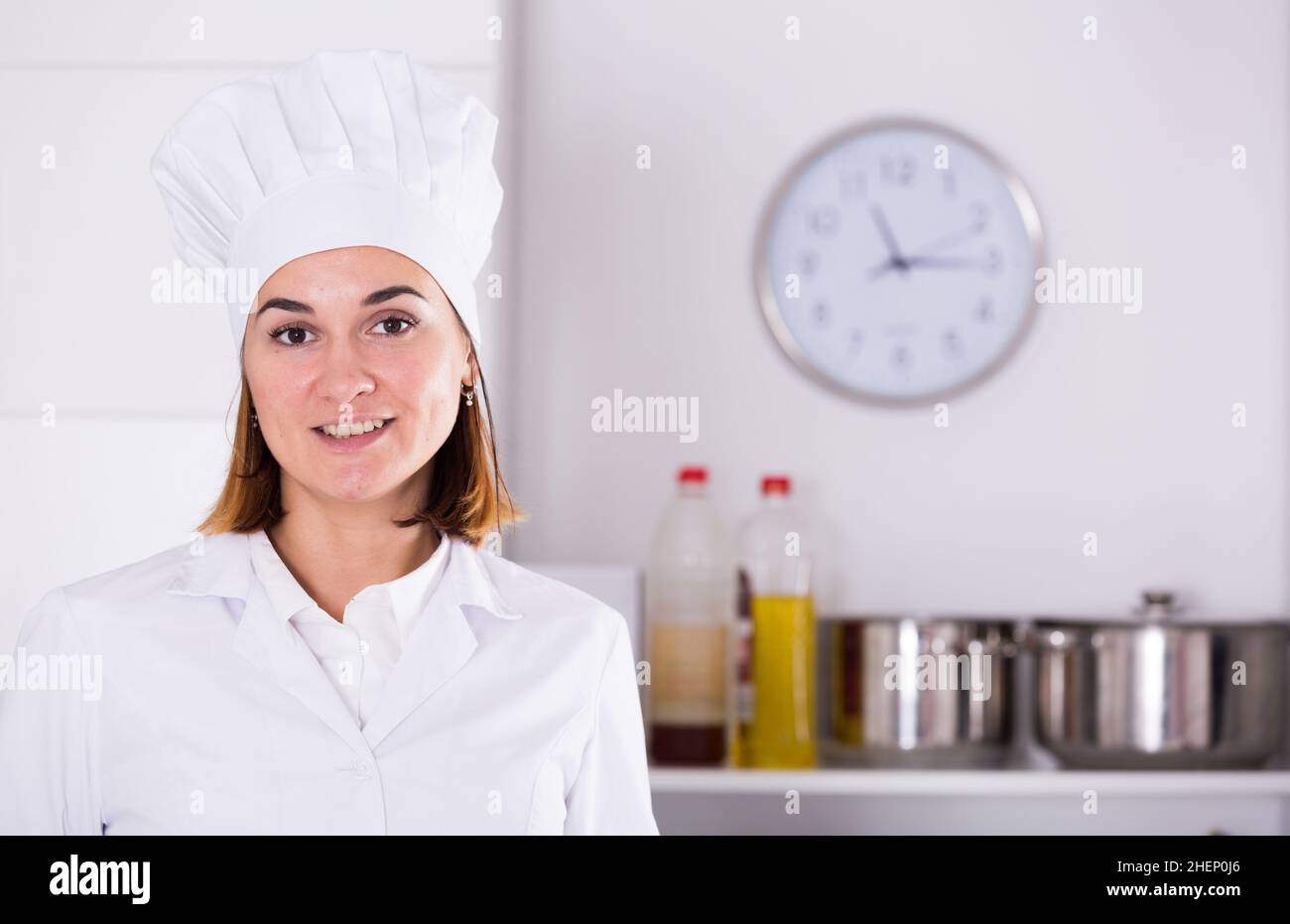 Female cook at work Stock Photo - Alamy