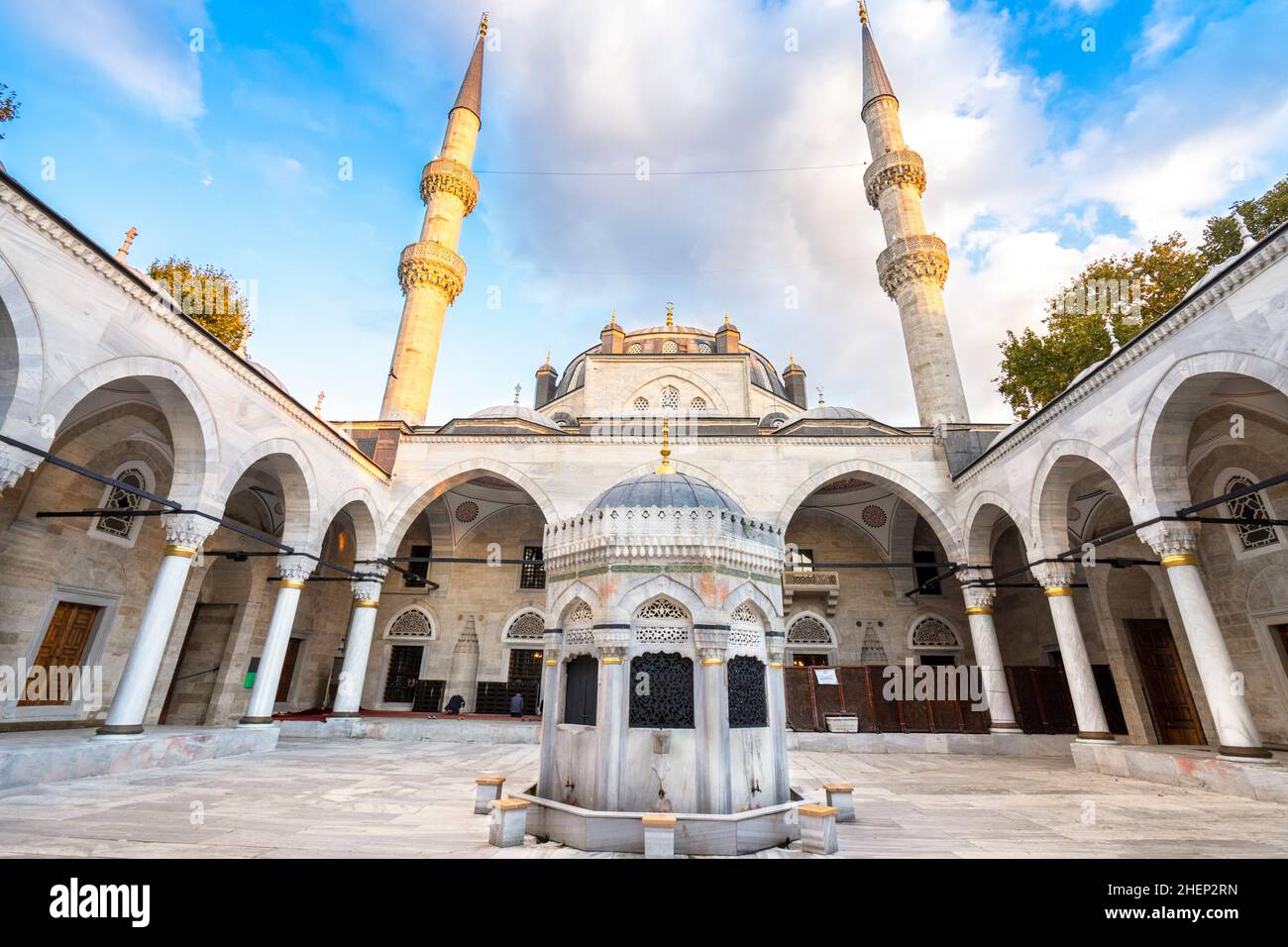 18th century ottoman architecture hi-res stock photography and images ...