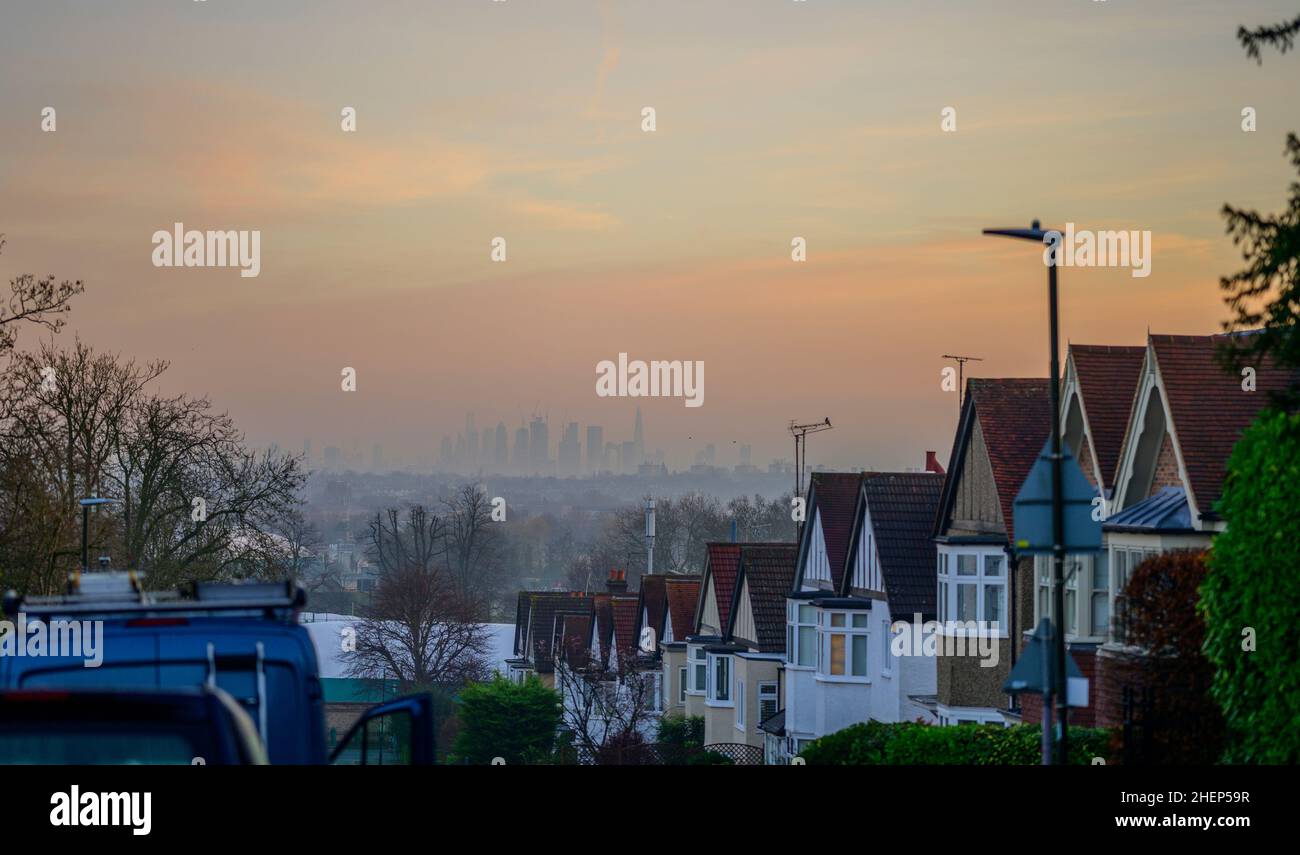 Wimbledon houses hi-res stock photography and images - Alamy