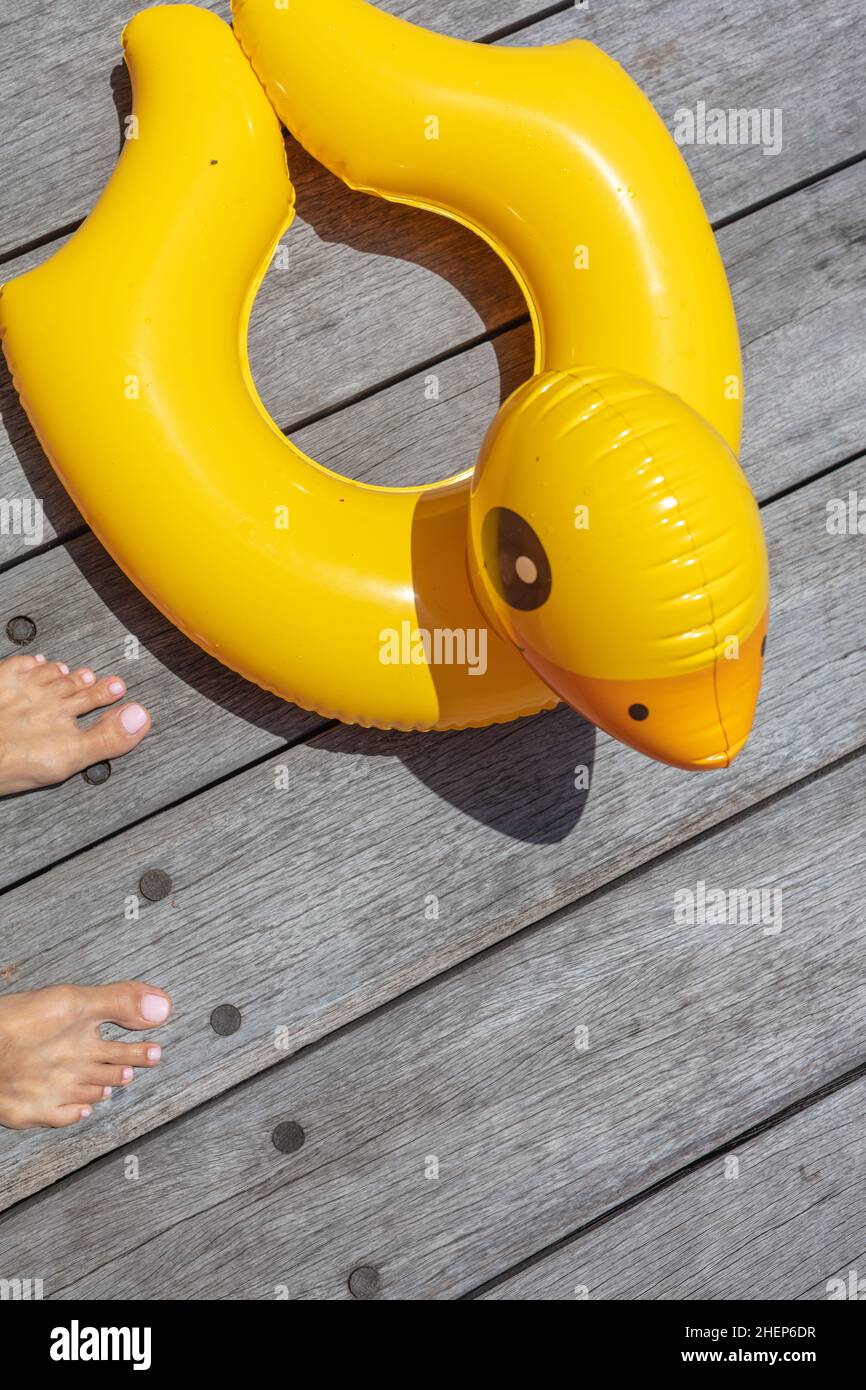 Bath feet yellow duck hi-res stock photography and images - Alamy