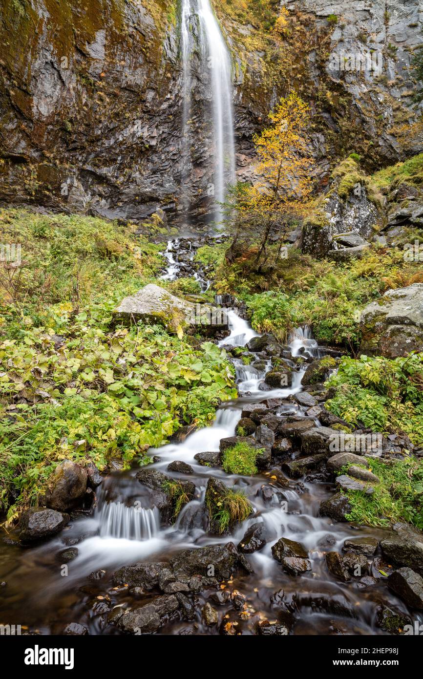 La Grande Cascade waterfall with autumn colours Auvergne France Stock ...