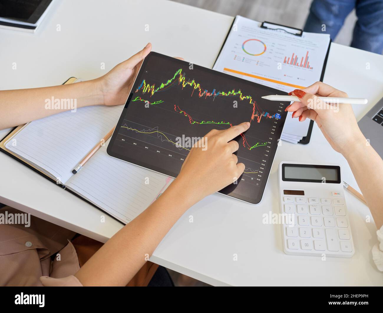 Analyst team hi-res stock photography and images - Alamy