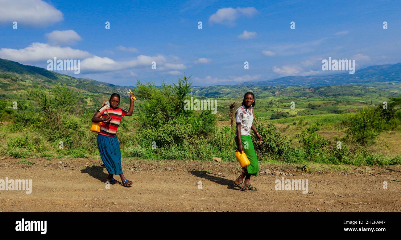 Ethiopian farmer family hi-res stock photography and images - Alamy