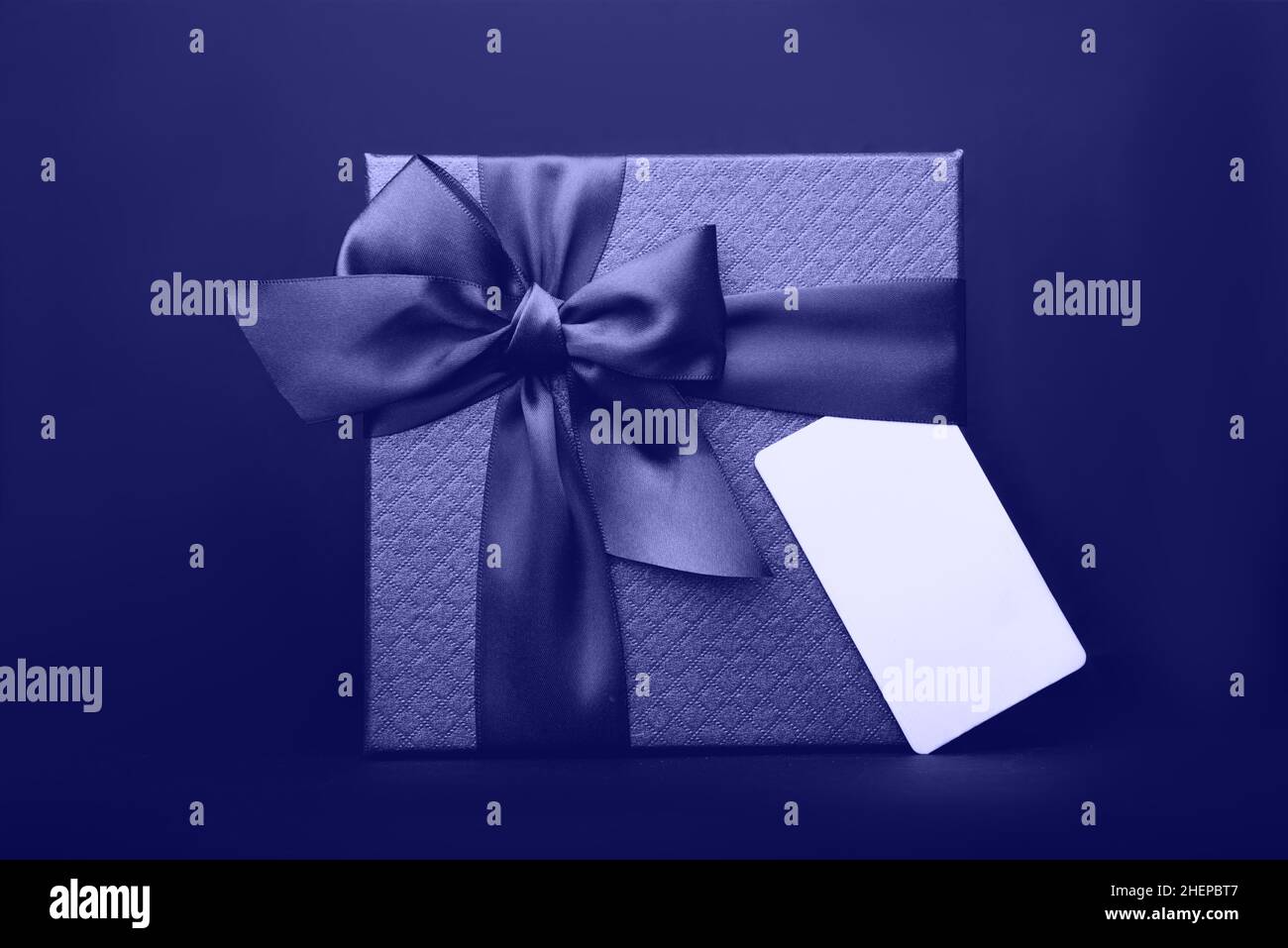 A craft box on the pink background Stock Photo - Alamy