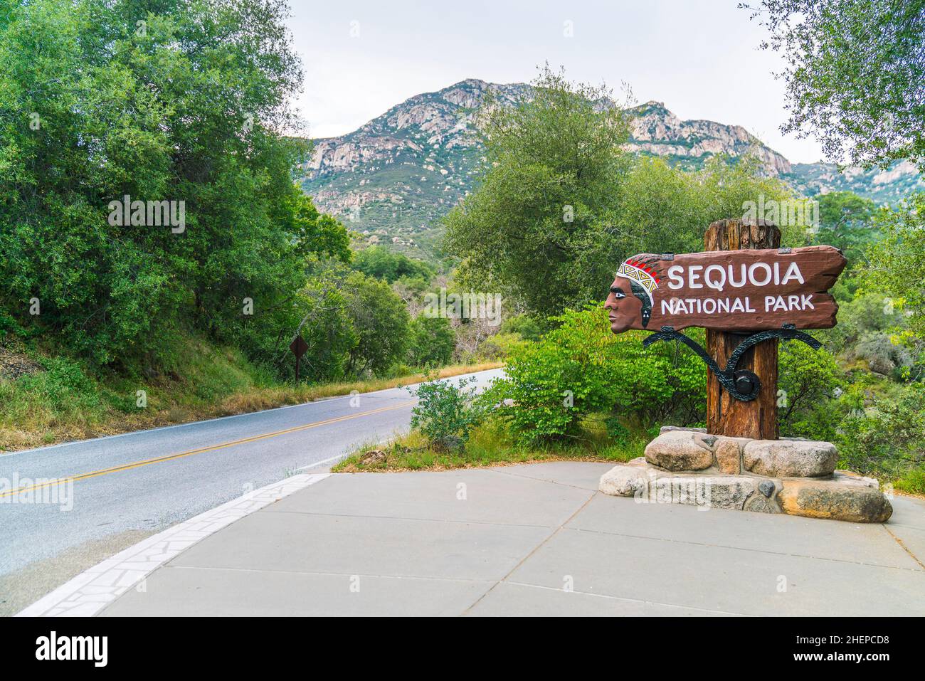 Sequoia national park 05/08/17:Sequoia national park sign in the ...