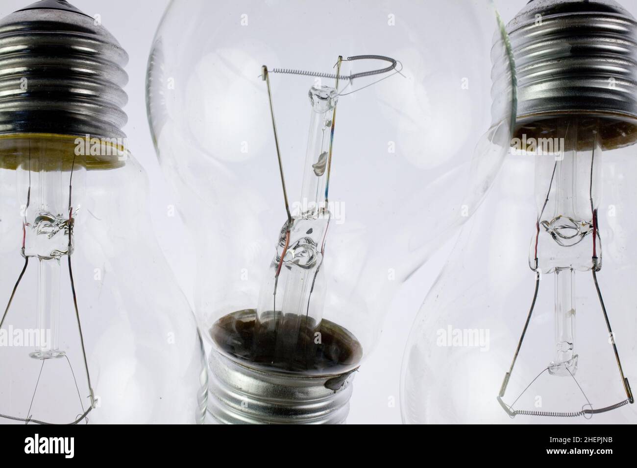Light bulbs hi-res stock photography and images - Alamy