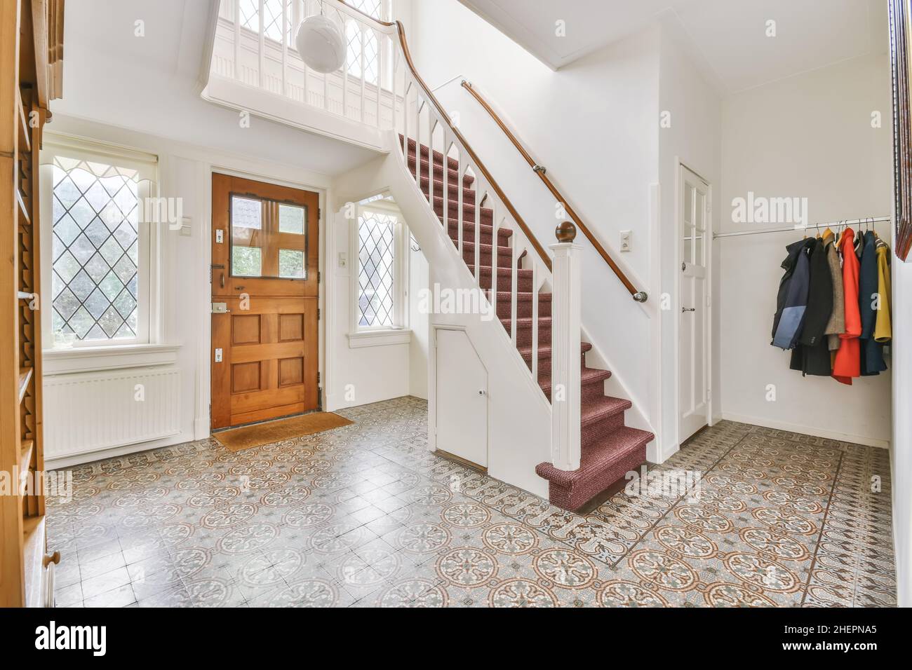 Elegant entrance hall hi-res stock photography and images - Alamy