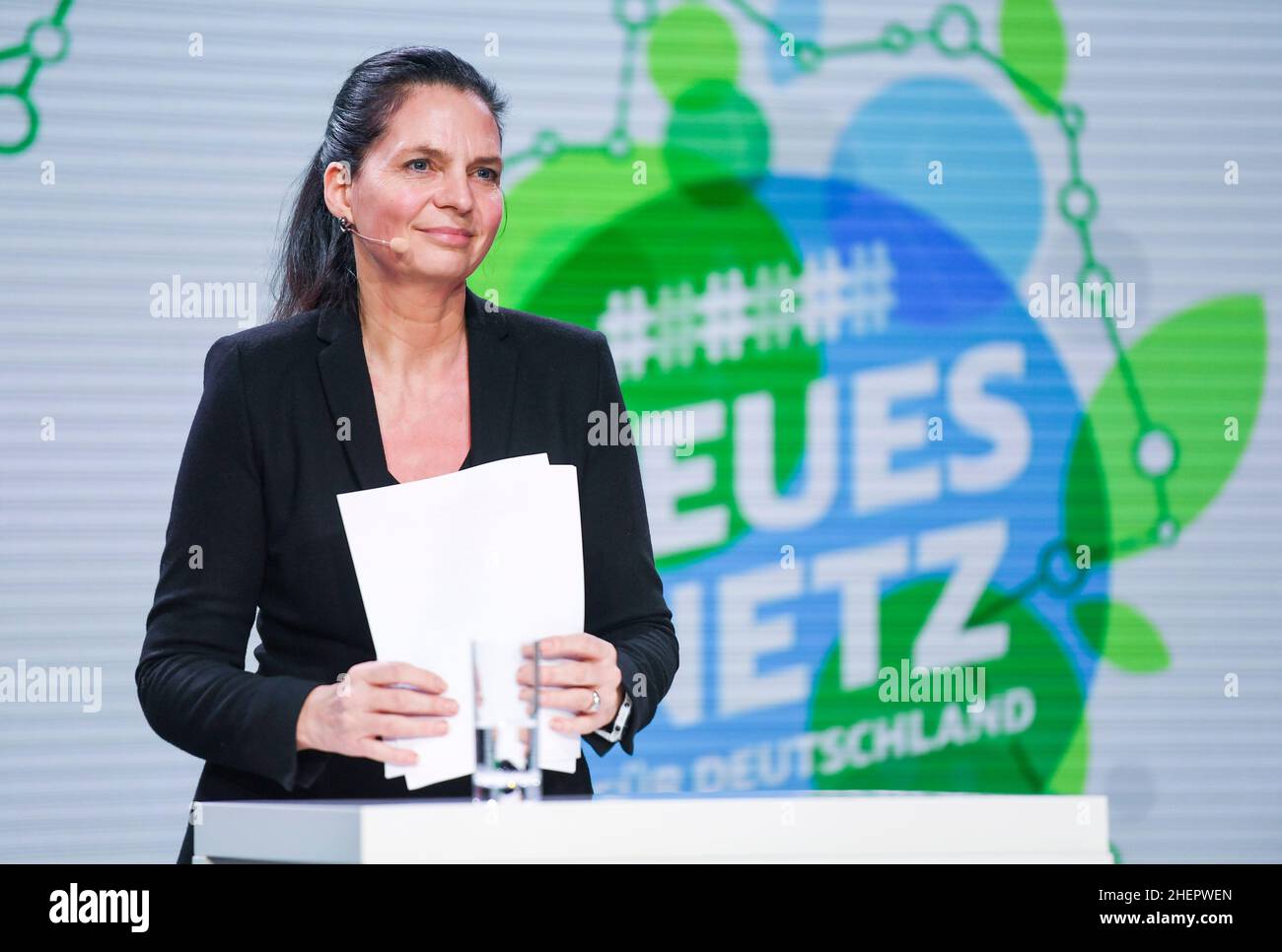 Infrastructure Projects 2022 High Resolution Stock Photography and ...