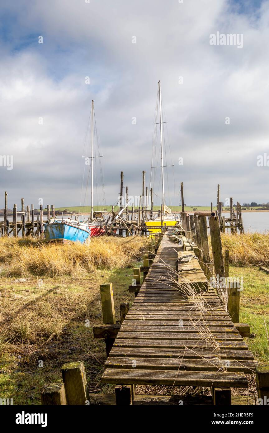Boats by the River Wyre in Lancashire, UK Stock Photo - Alamy