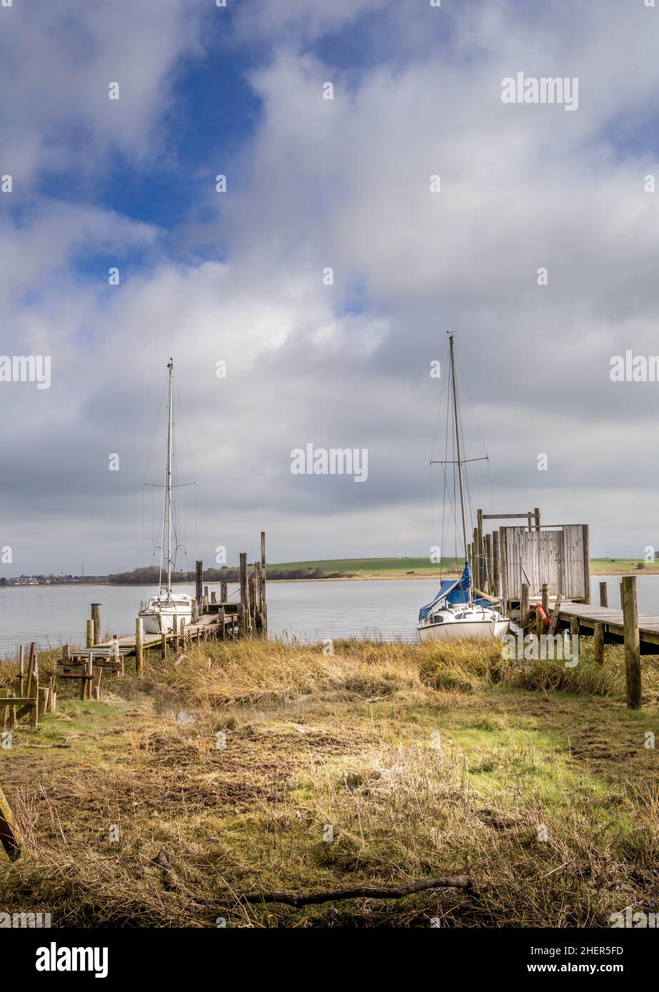 Skippool creek estuary river wyre fylde coast lancashire hi-res stock ...