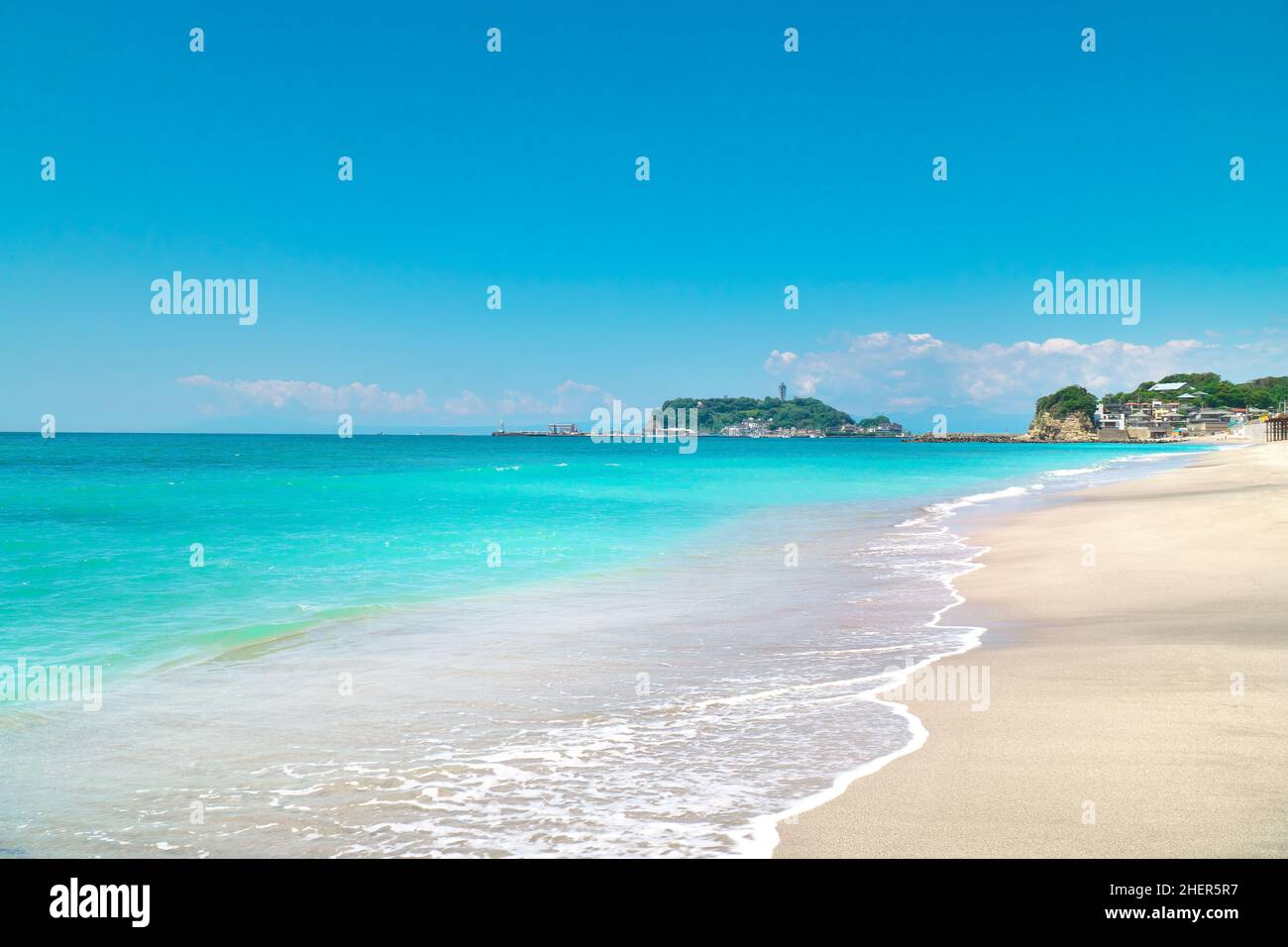 Kanagawa Shonan Beach And Enoshima Island Stock Photo - Alamy