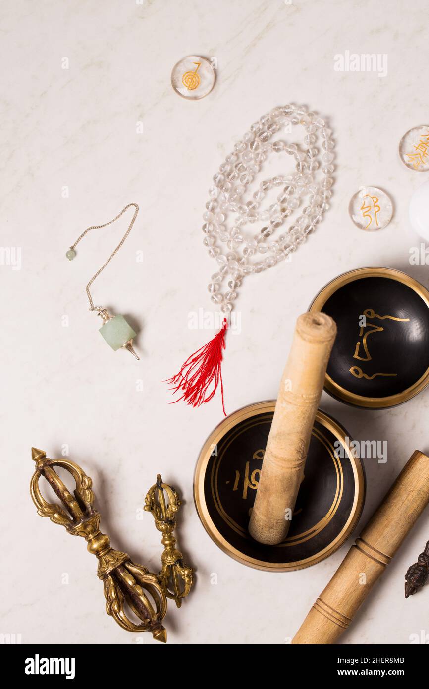Pendulum, singing bowls and other healing tools for healing in Reiki ...