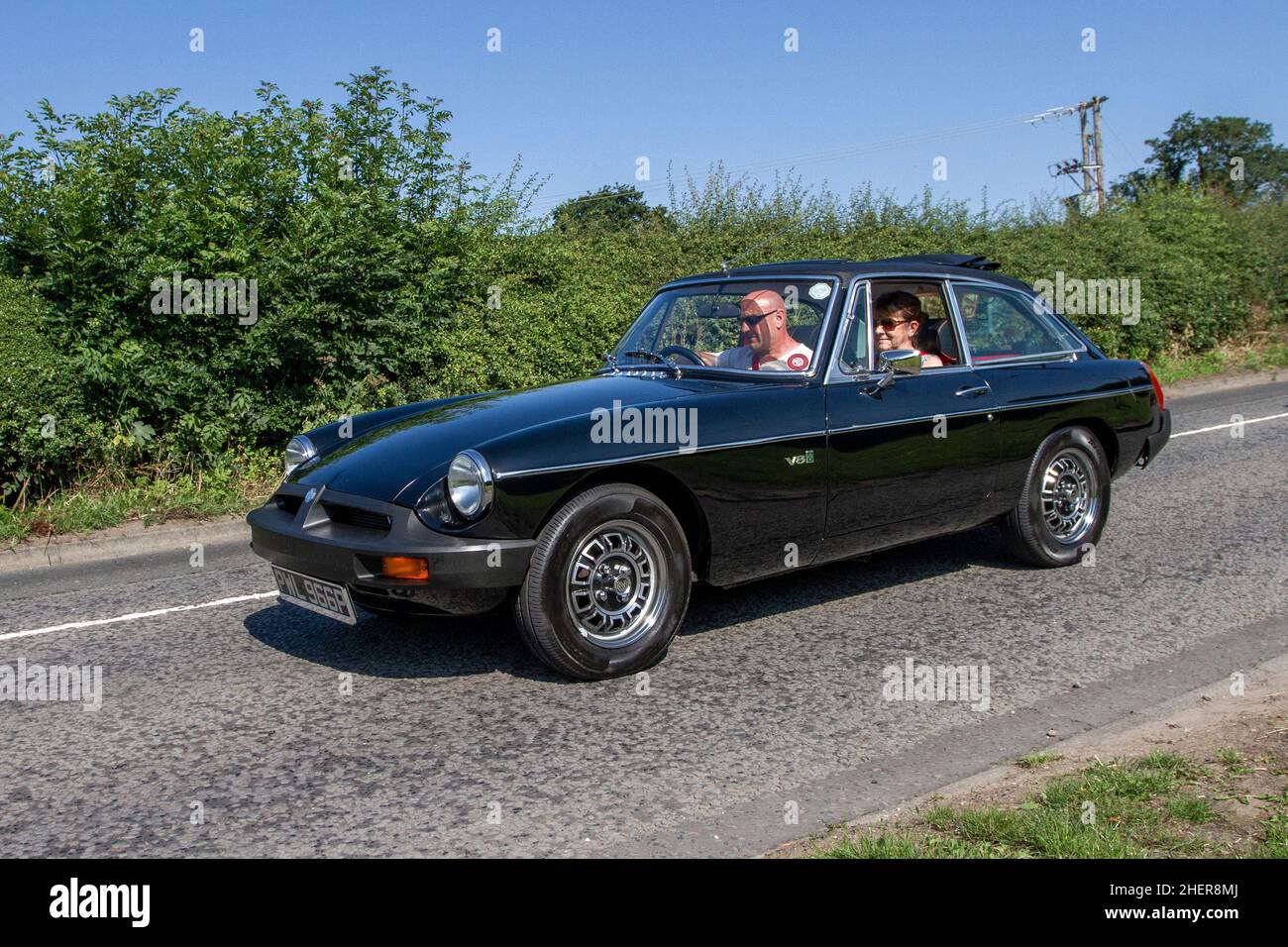 1976 mg mgb gt hi-res stock photography and images - Alamy