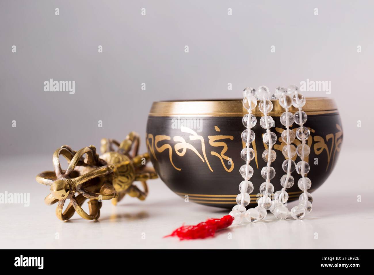 Pendulum, singing bowls and other healing tools for healing in Reiki ...
