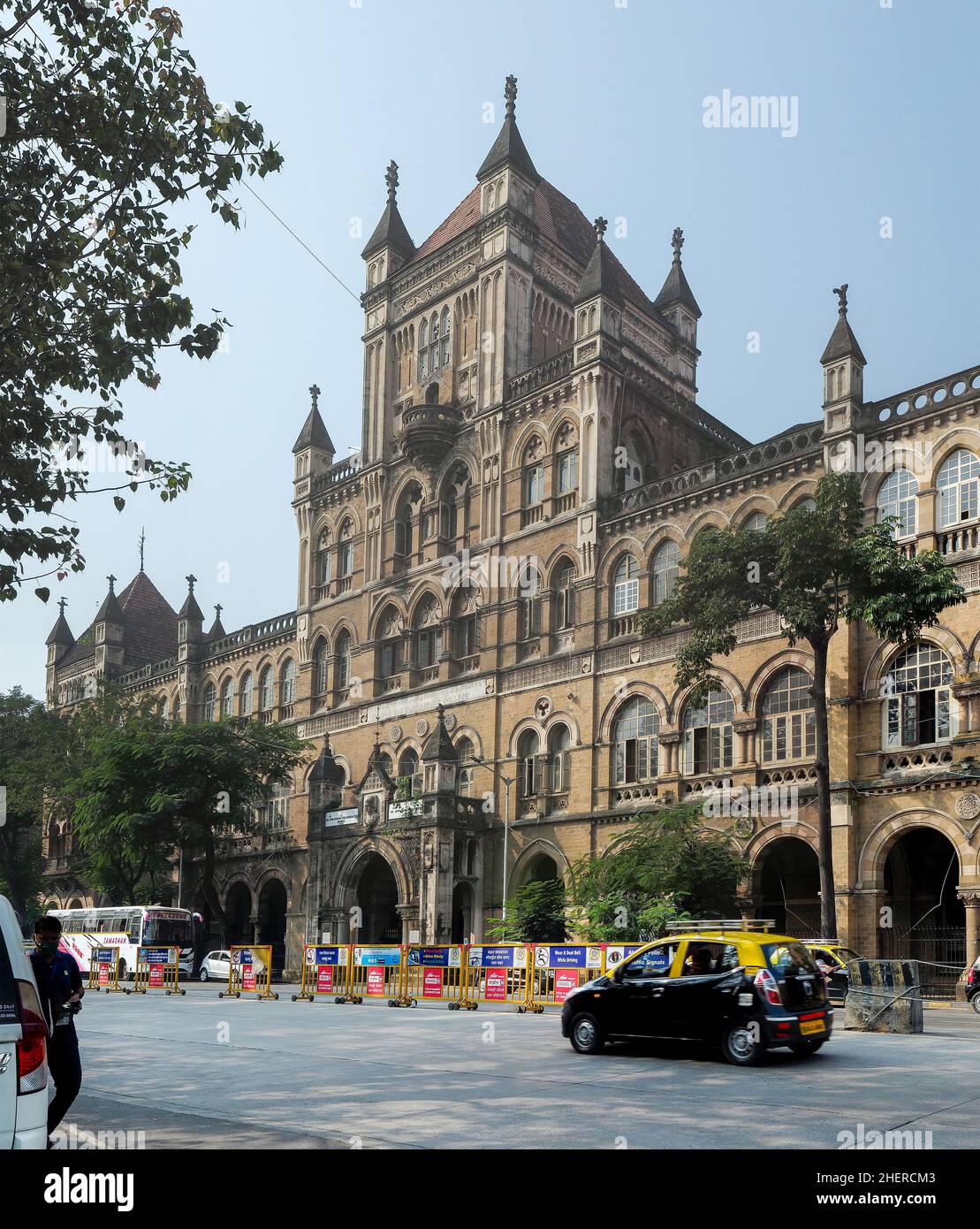 01 04 2022 Colonial-era Gothik Design Elphinstone College in Mahatma ...