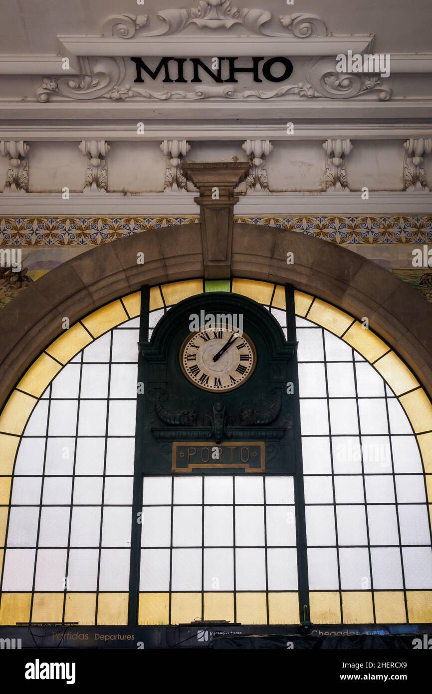 Clock of the Minho direction in the Bento station in Porto, Portugal ...