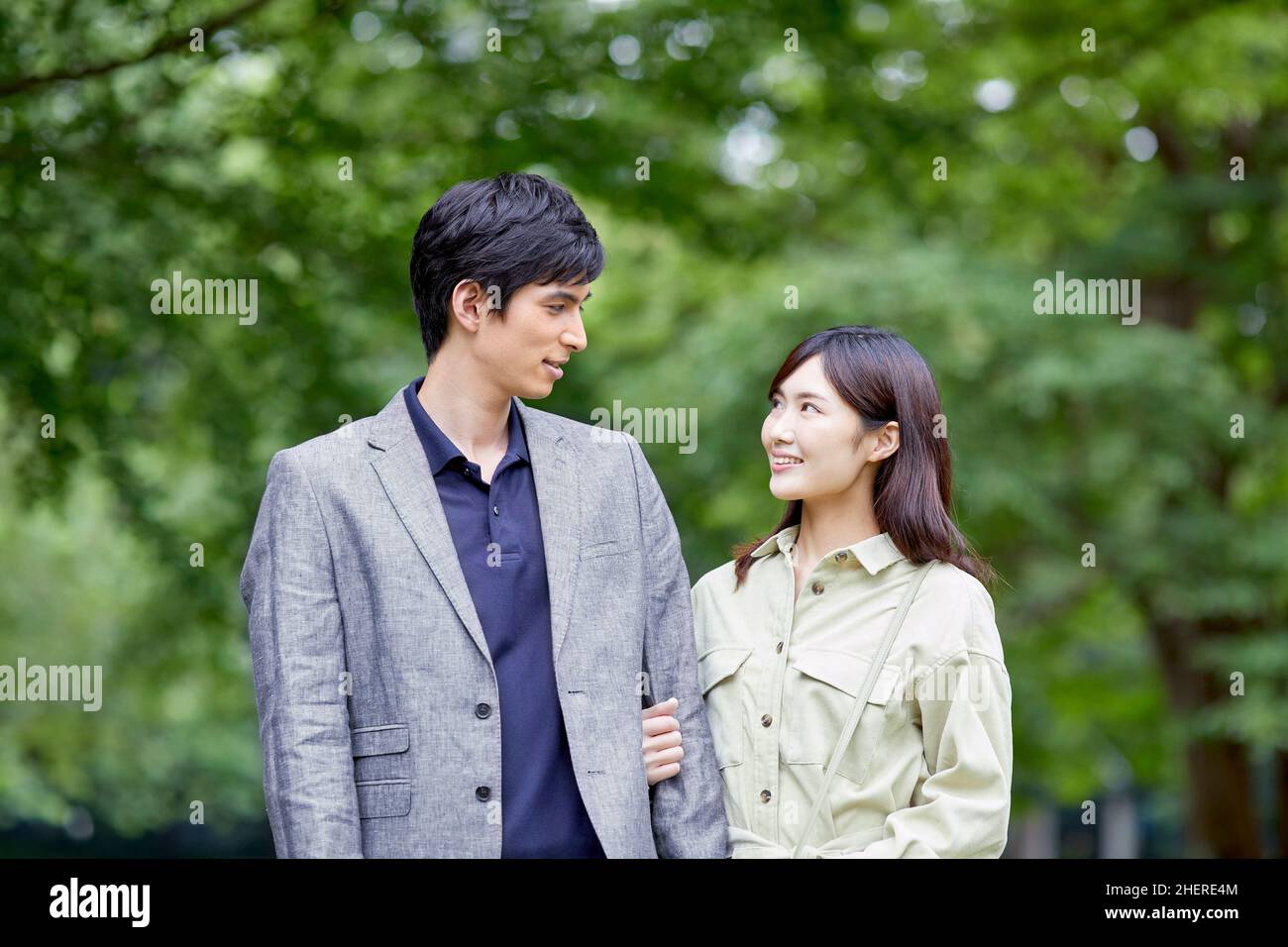 Japanese couple taking walk hi-res stock photography and images - Alamy