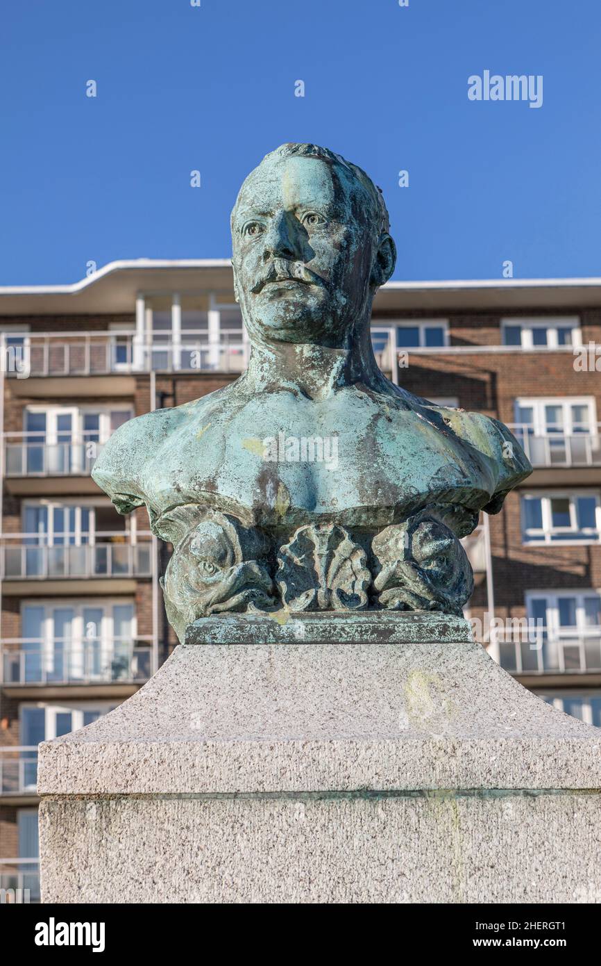 Captain webb hi-res stock photography and images - Alamy