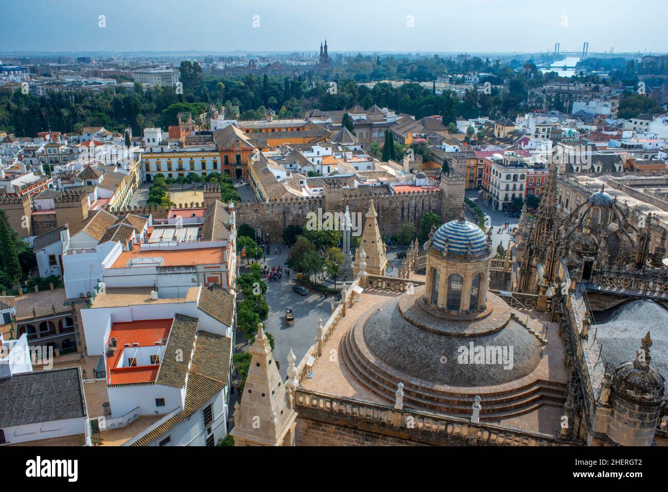 Seville cathedral aerial hi-res stock photography and images - Alamy