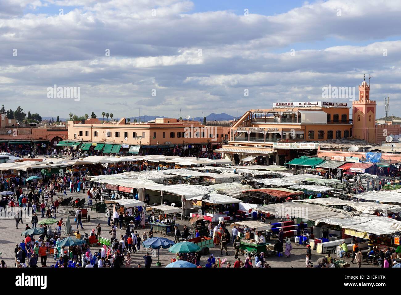 Djemaa el Fna, Square of the Hanged Men, Jugglers' Square, UNESCO World ...