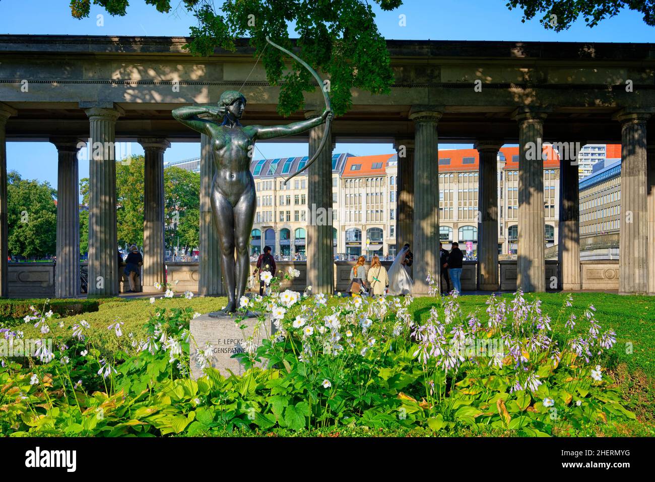 Female Archer statue, Old National Gallery garden, Museum Island ...