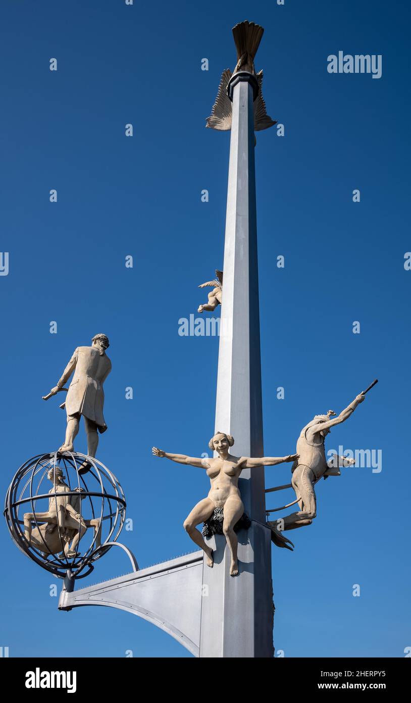Statues on the quay, Meersburg, Bodenseekreis, Baden-Wuerttemberg ...