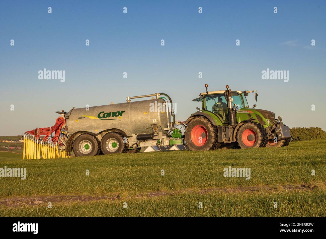 Conor slurry tank hi-res stock photography and images - Alamy
