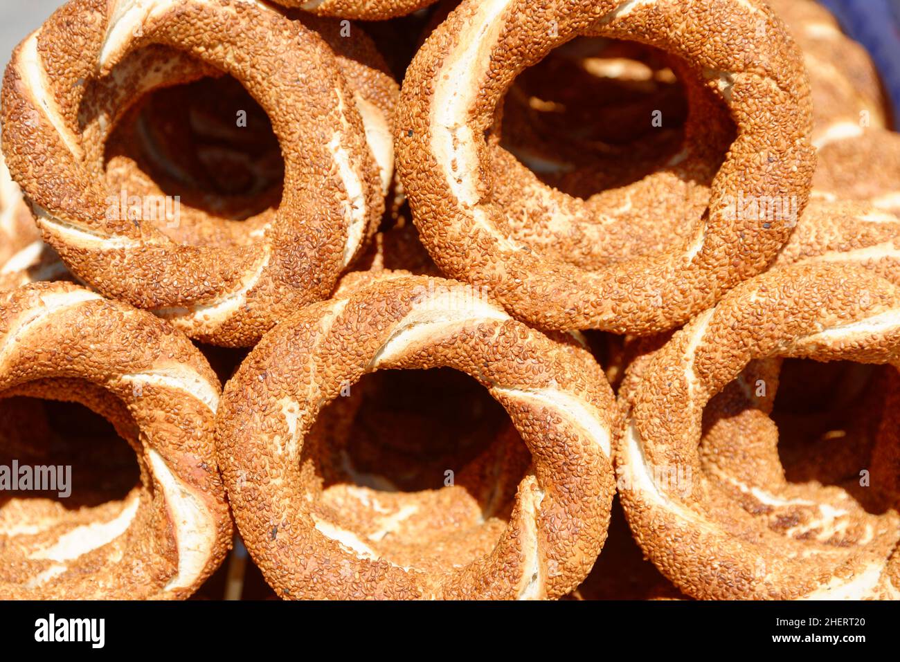 Sesame curls from a street vendor, Simit, Istanbul, Turkey Stock Photo ...