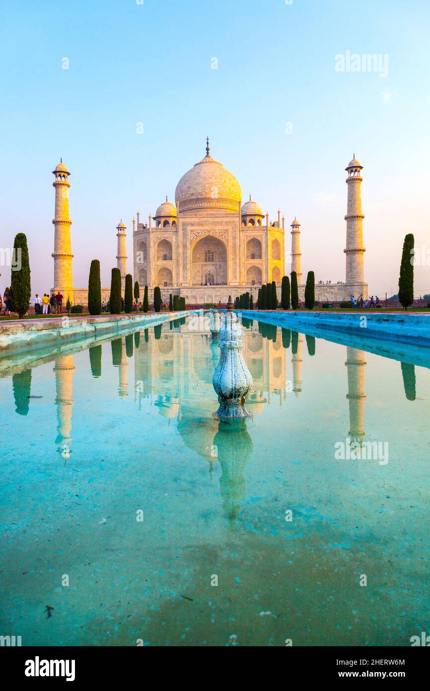 Taj Mahal in sunrise light, Agra, India Stock Photo - Alamy