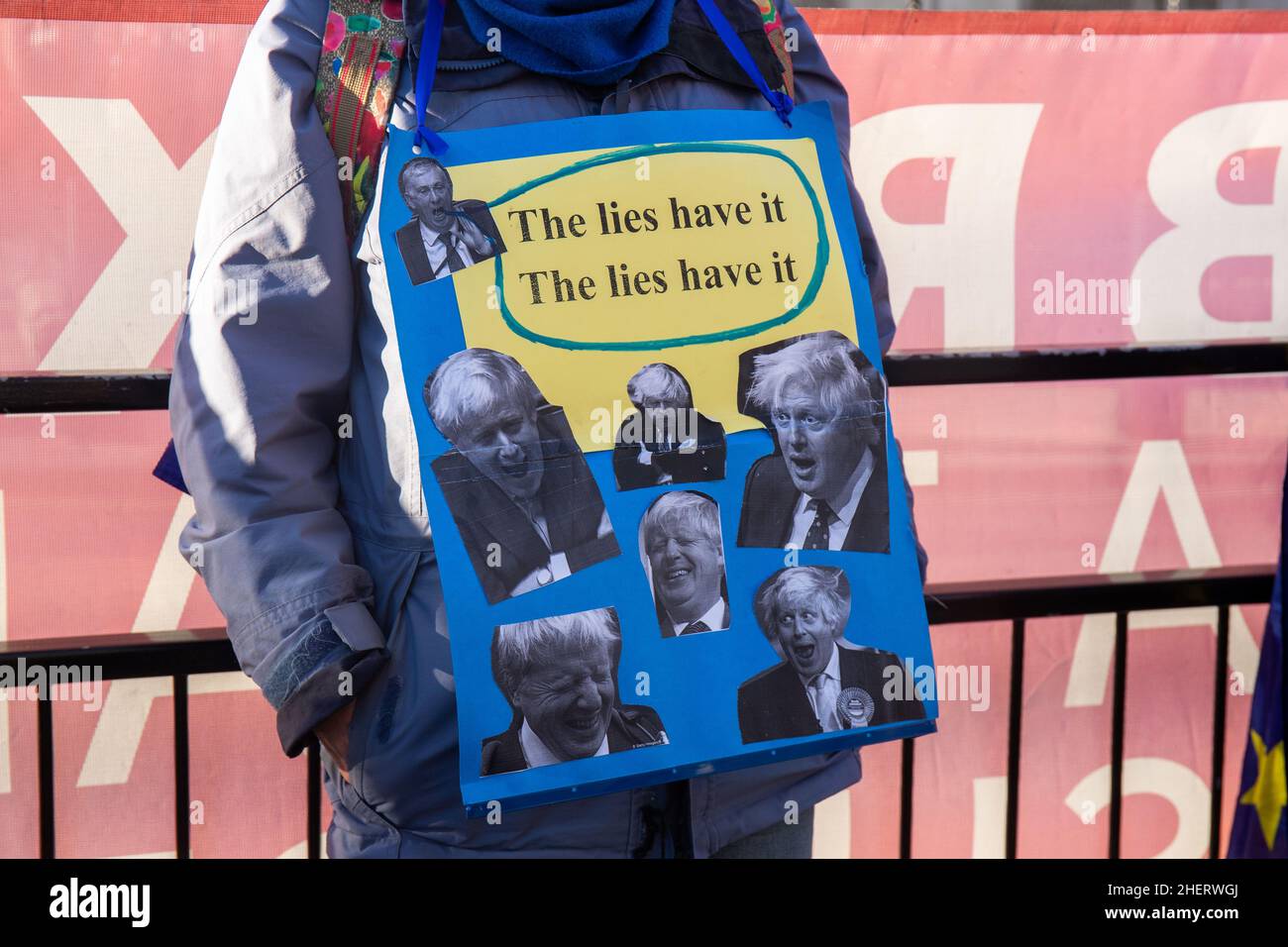 Boris johnson downing streert hi-res stock photography and images - Alamy