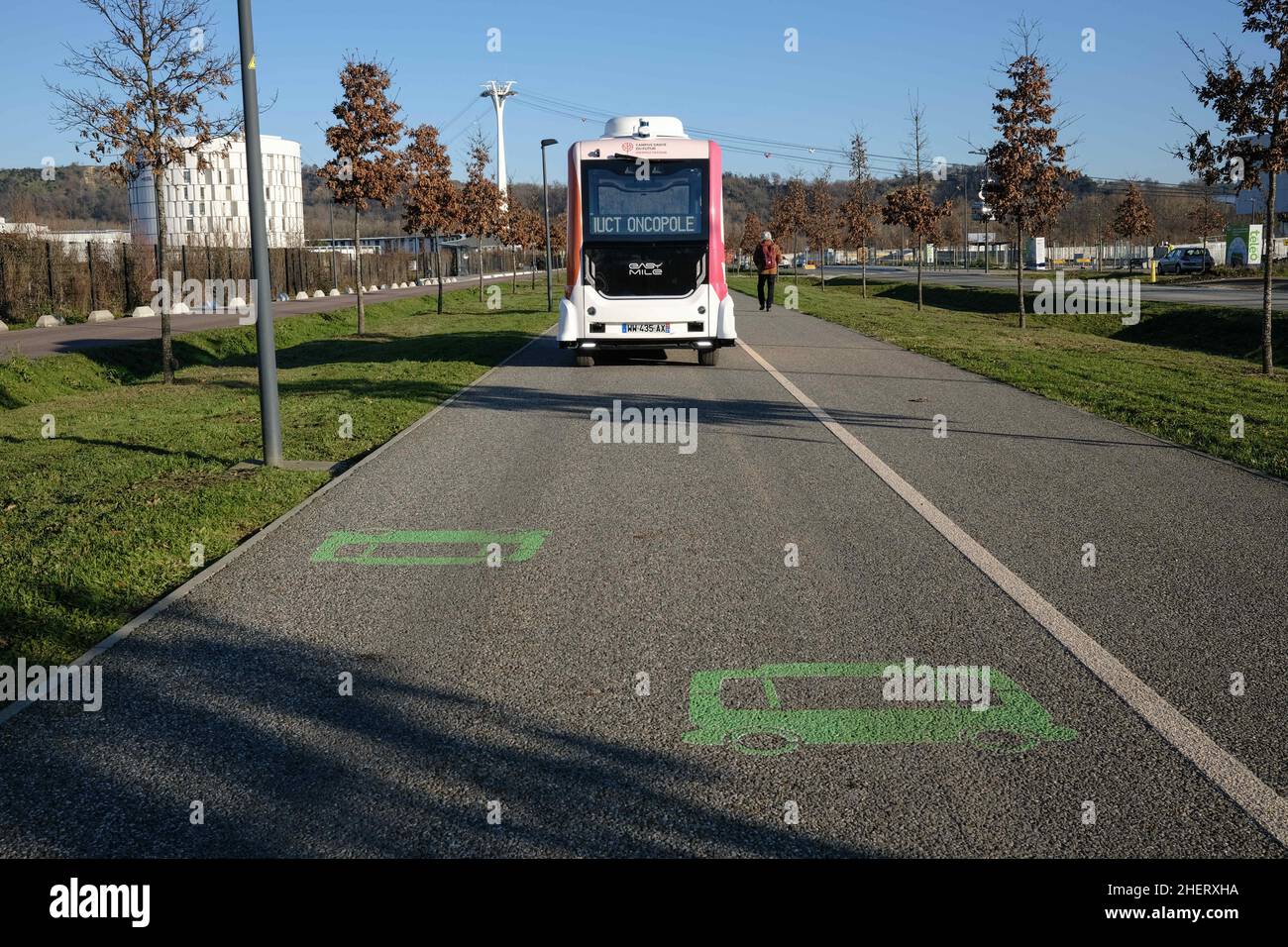 Car park shuttles hi-res stock photography and images - Alamy