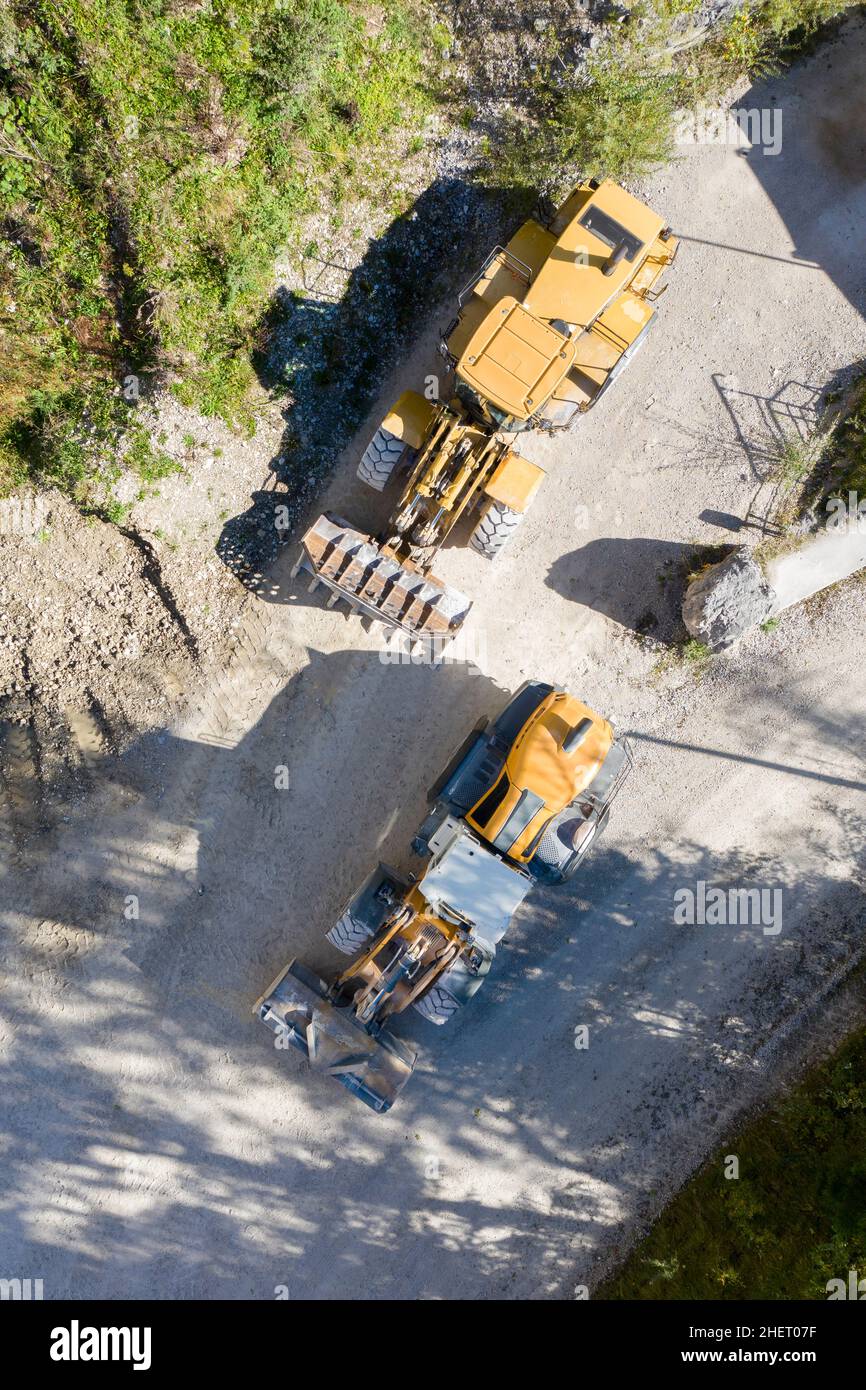 Wheeled loading shovel hi-res stock photography and images - Alamy