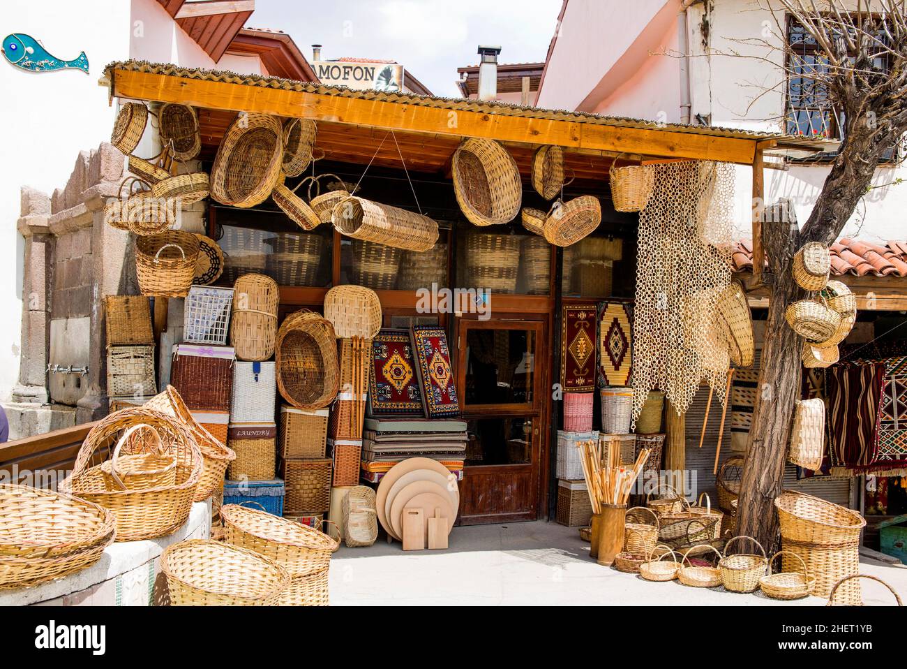 Oriental goods hi-res stock photography and images - Alamy