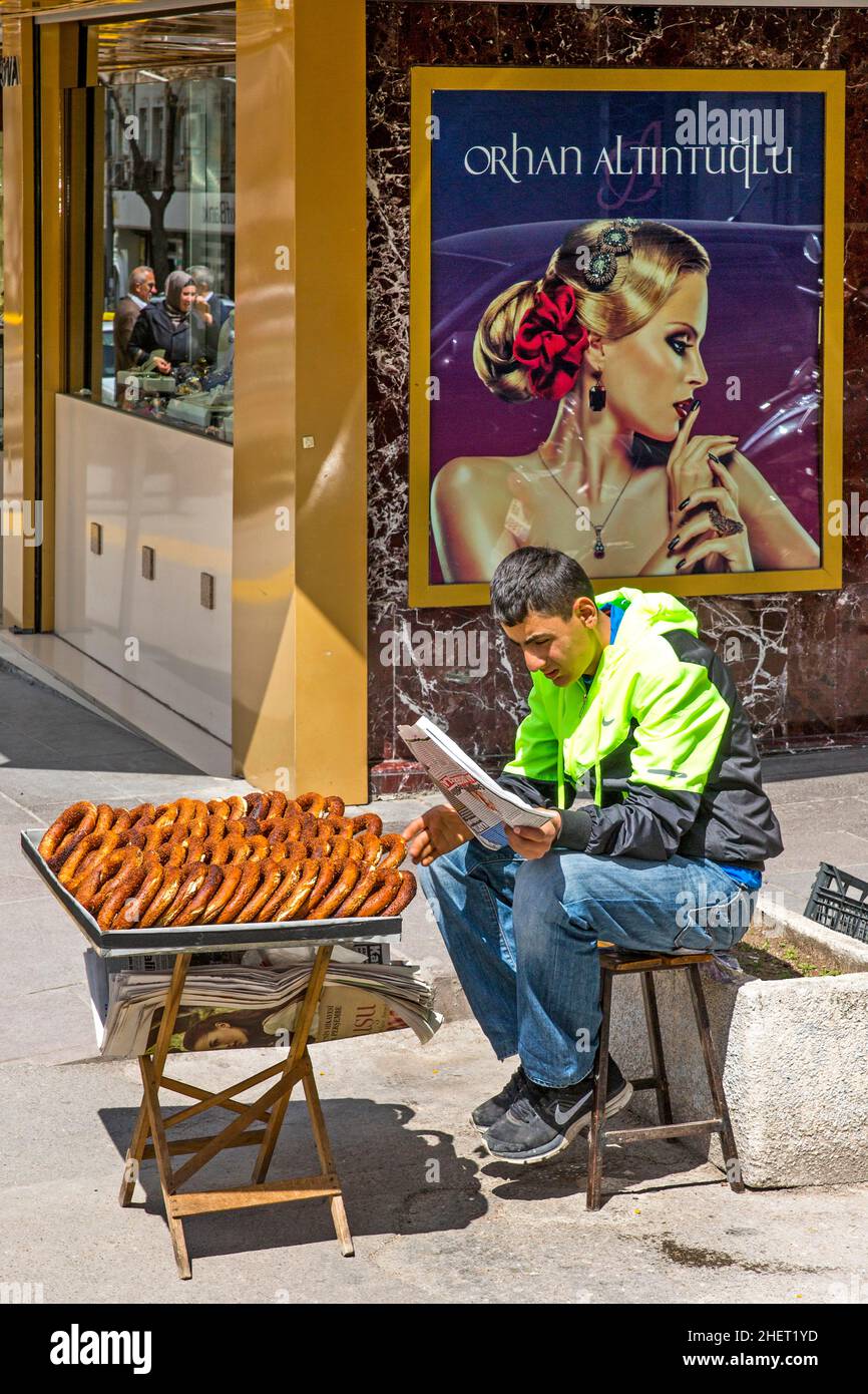 Sesame curls hi-res stock photography and images - Alamy
