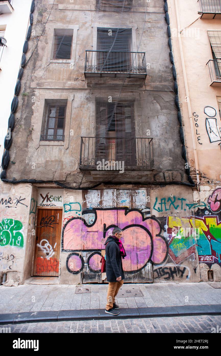 Valencia, Spain 17/12/2021: murals in the historic center © Andrea ...