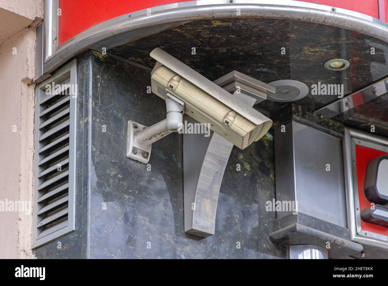 Cctv camera housing hi-res stock photography and images - Alamy