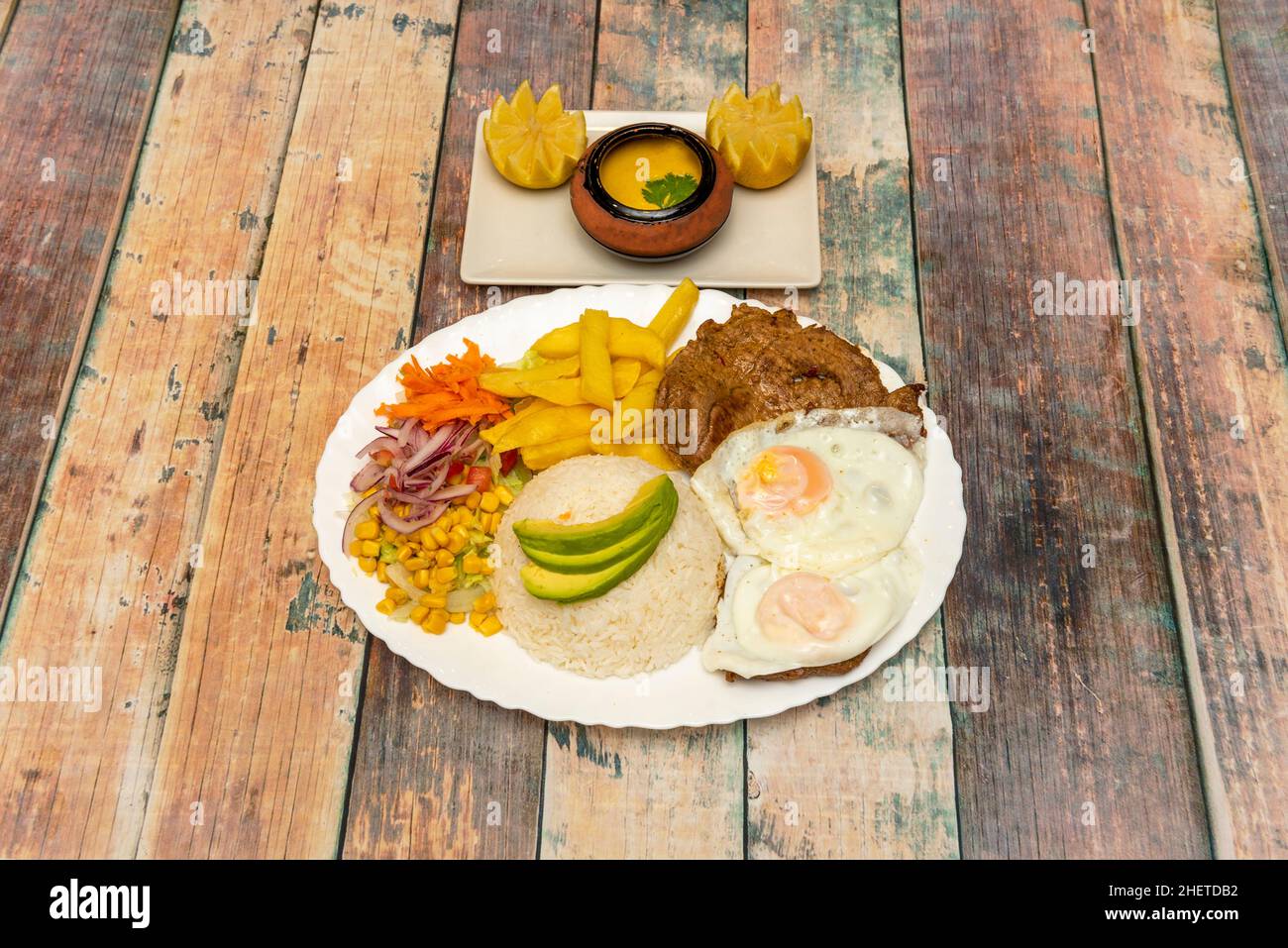 Recipe for the Ecuadorian churrasco, this typical dish that consists of ...