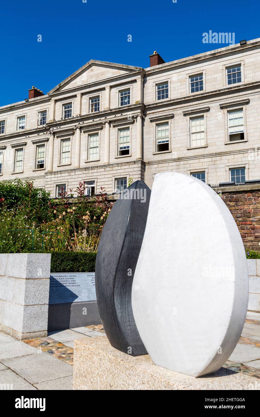 Garda Memorial Garden, Dublin Castle, Dublin City, County Dublin ...