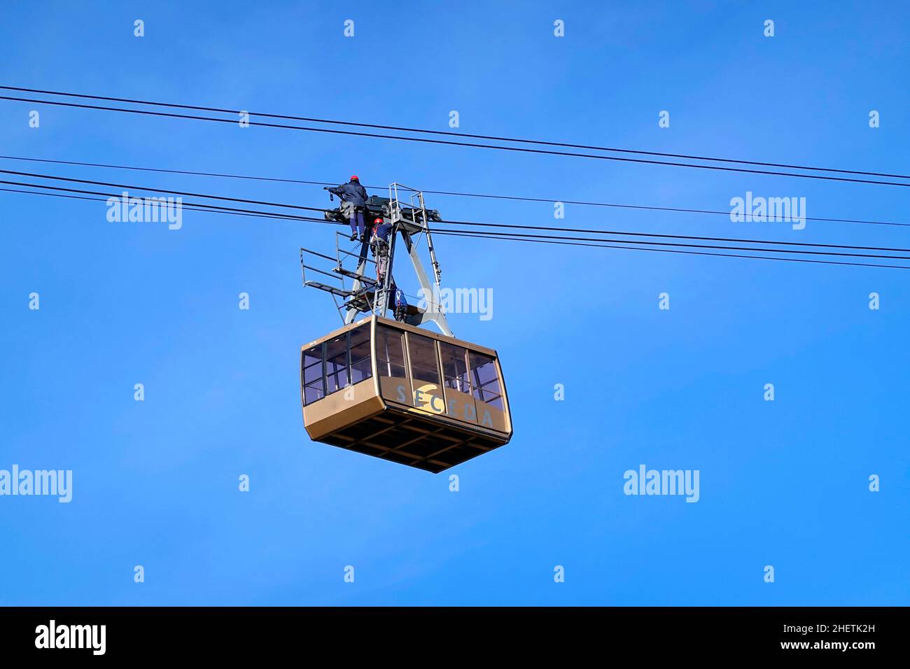 Seceda cable car ropeway hi-res stock photography and images - Alamy