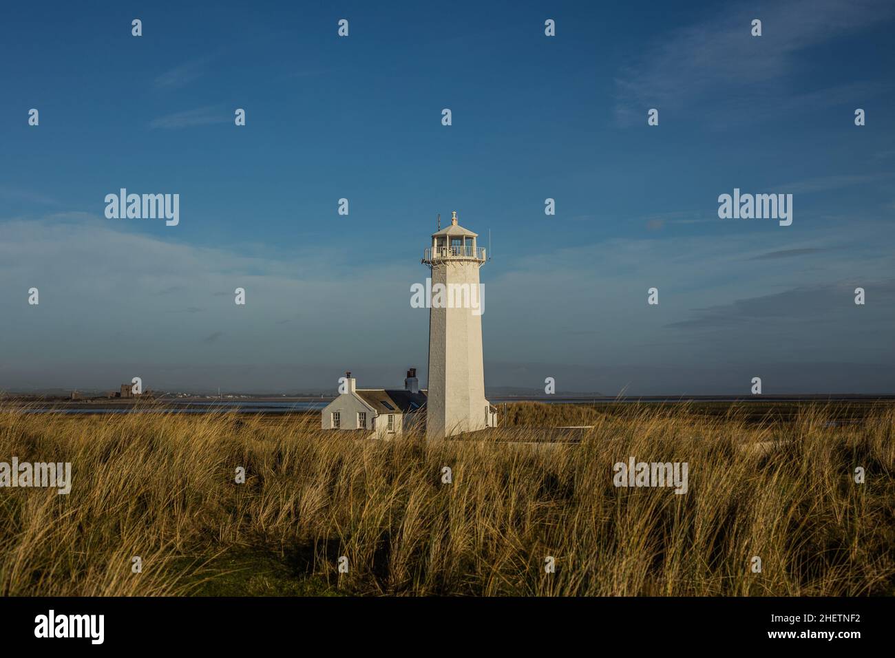 Walney Island, Cumbria, UK. 12th January 2022. UK Weather. Sunshine and ...