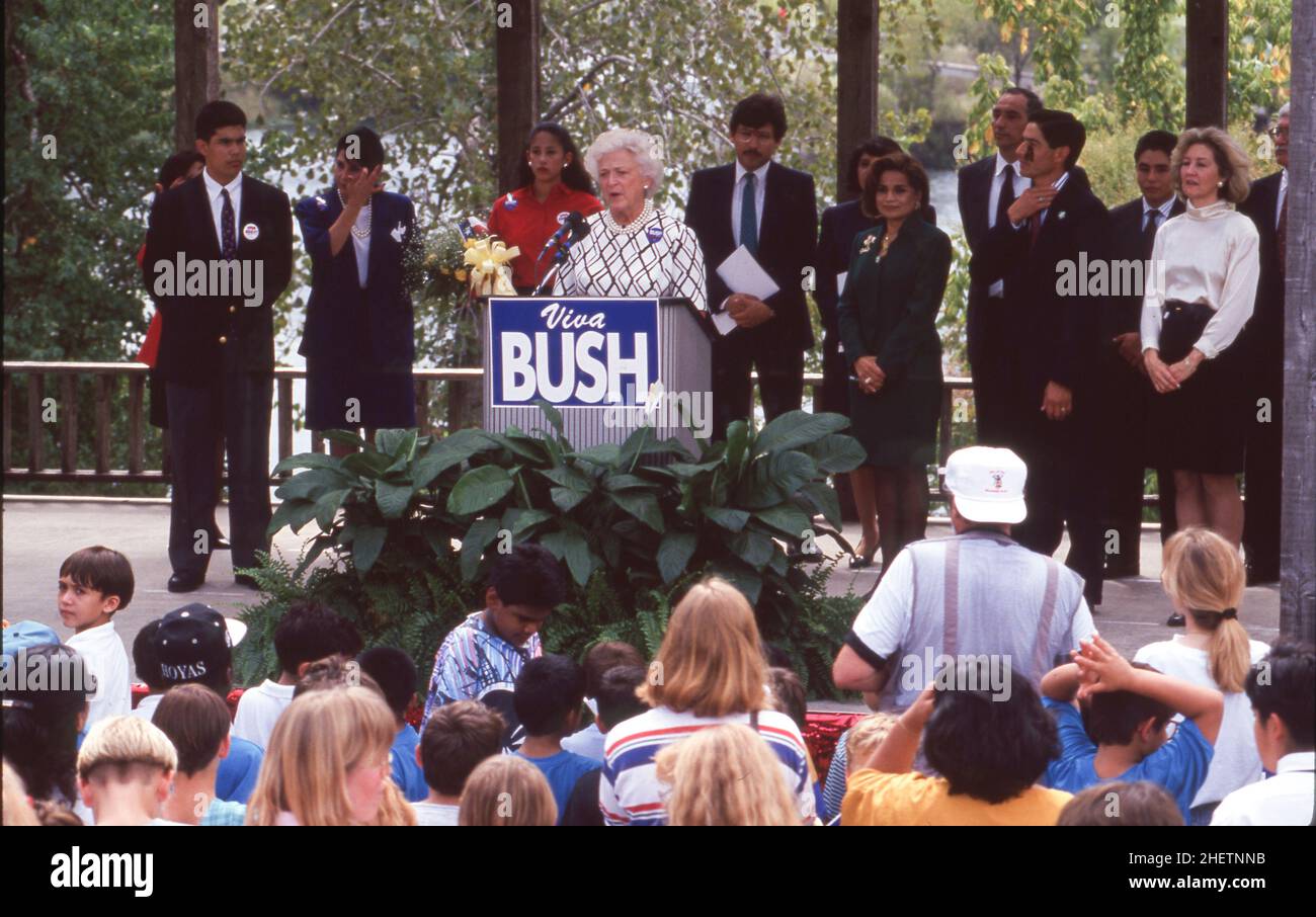 Austin Texas USA, 1992: First Lady Barbara Bush, wife of Pres. George H ...