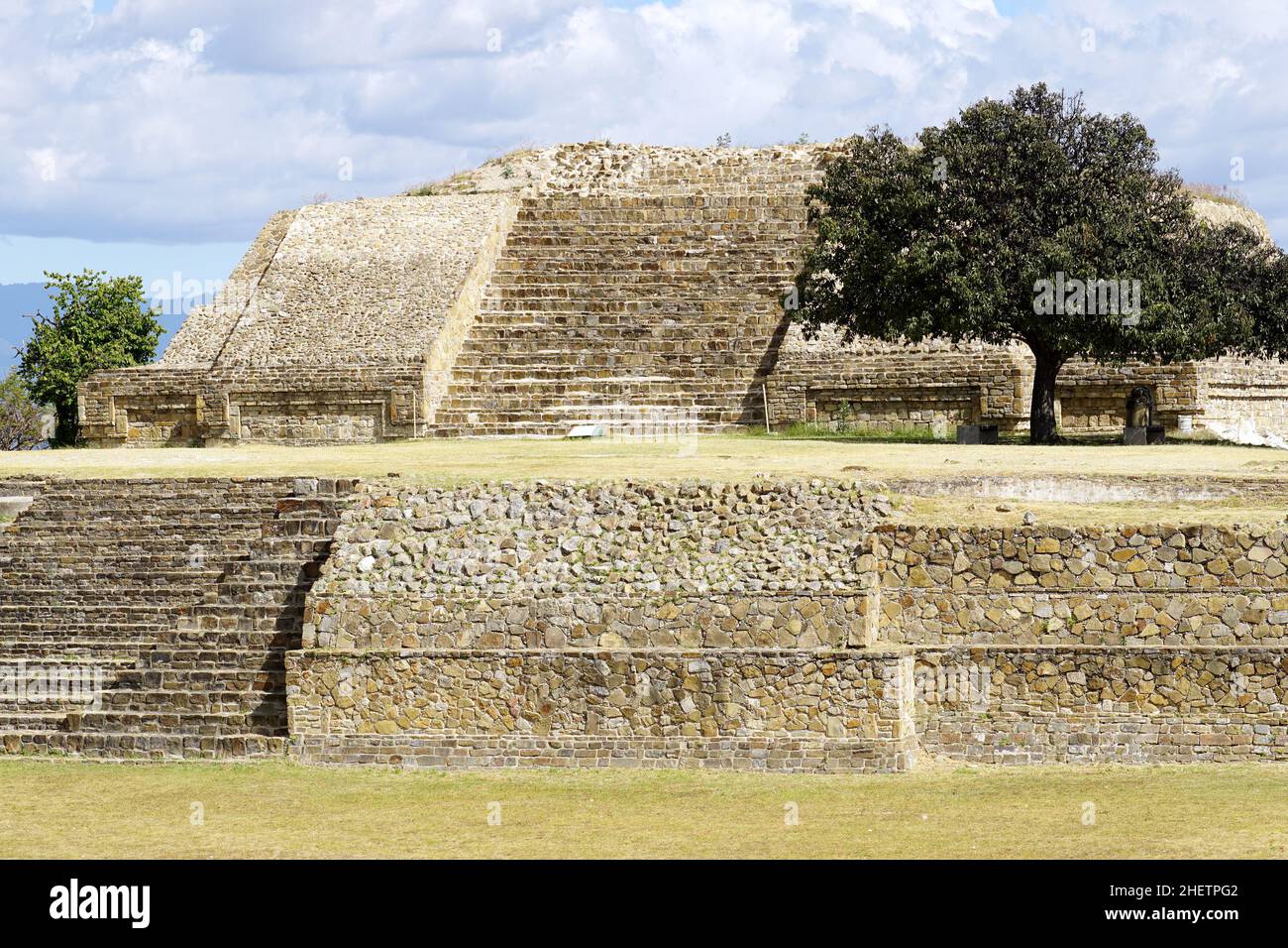 Pyramid, Monte Albán, zapotec ruins, pre-Columbian archaeological site ...
