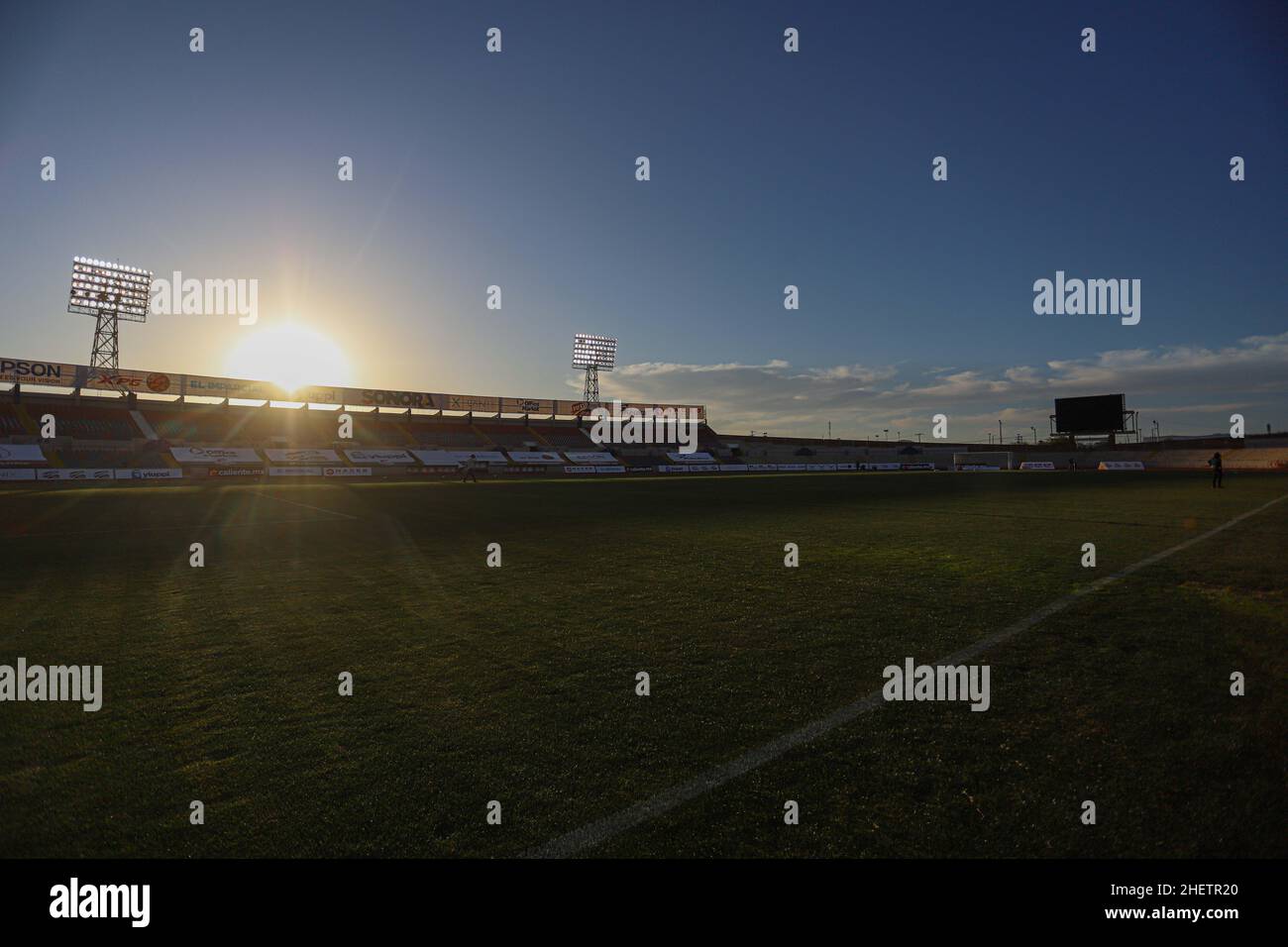 Porteria de futbol hi-res stock photography and images - Alamy