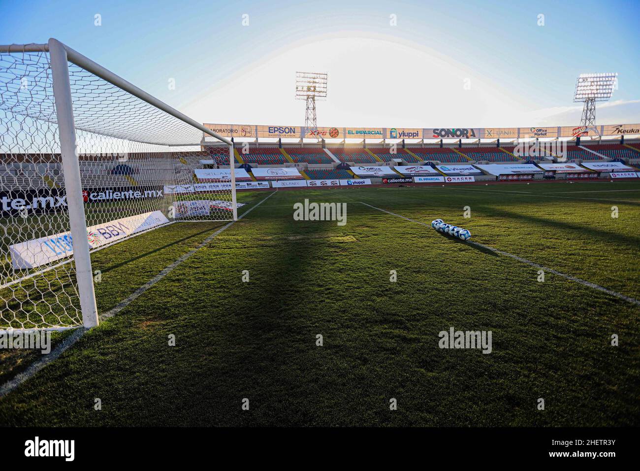 Porteria de futbol hi-res stock photography and images - Alamy