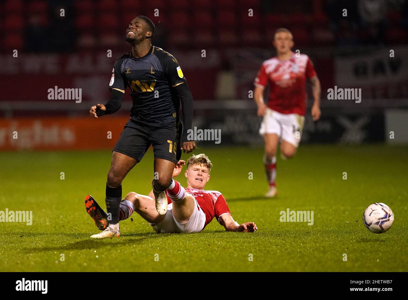 Charlton athletics jonathan leko battle hi-res stock photography and ...